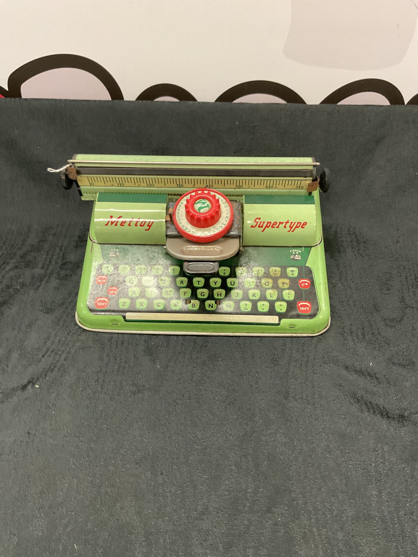 Vintage mettoy supertype tin toy typewriter – Badgers Auctions