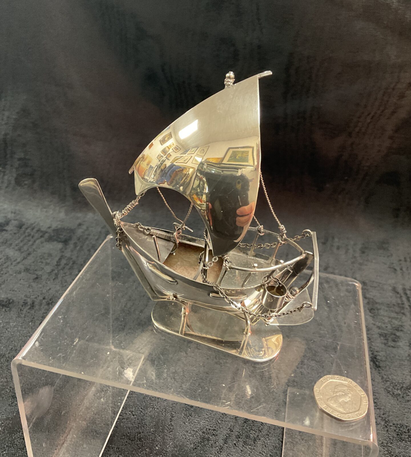 Sterling silver Sailing Ship 80.4g – Badgers Auctions