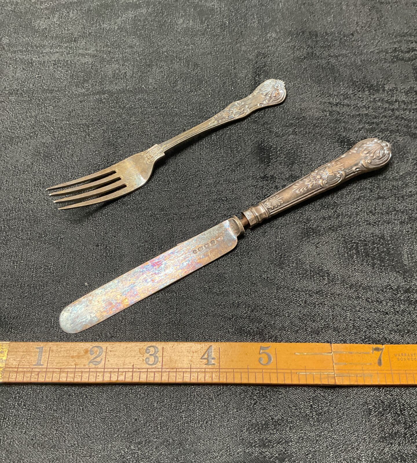 Hallmarked silver Victorian knife and fork 81.4g gross – Badgers Auctions