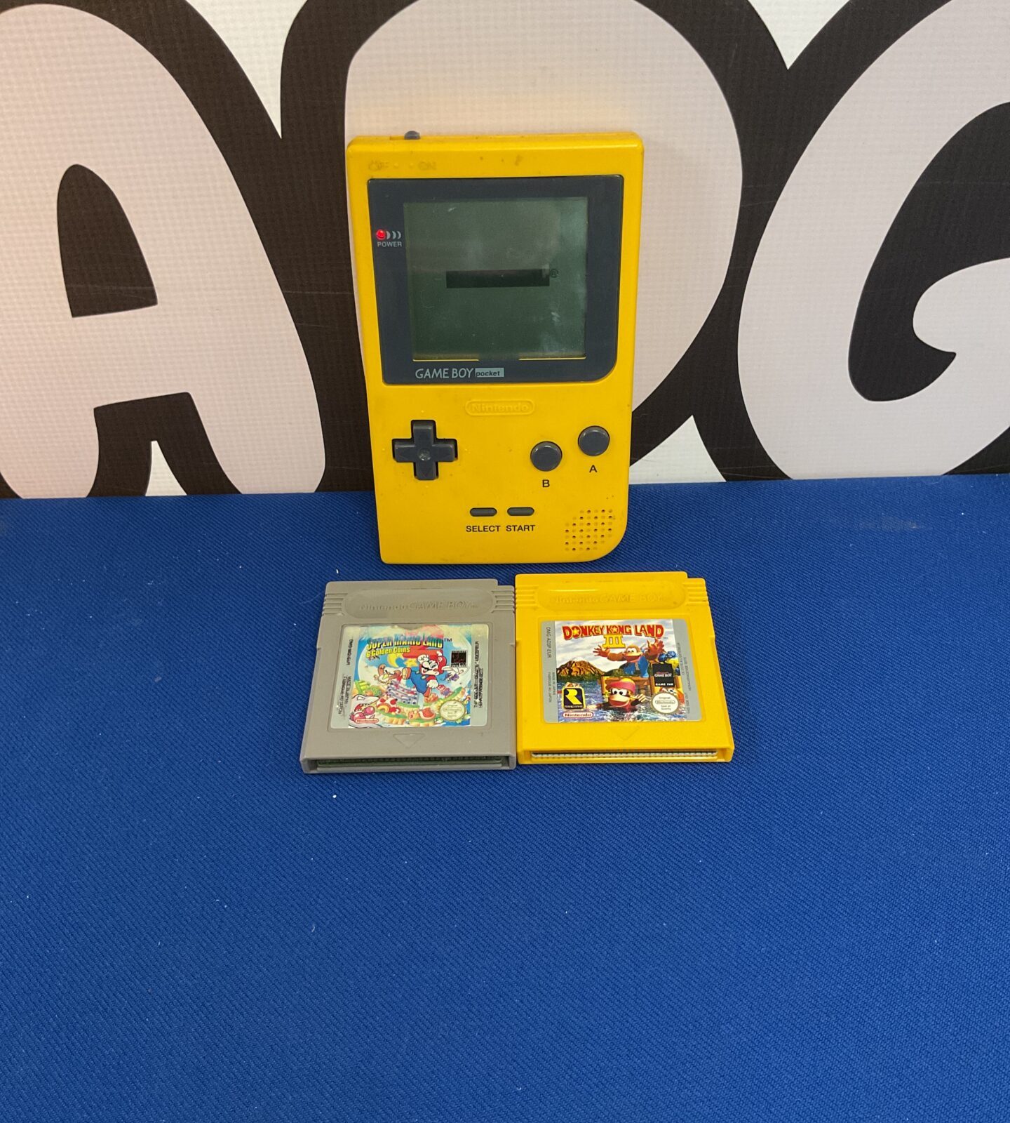 Retro Nintendo GameBoy Pocket Yellow Edition Console With Donkey Kong ...