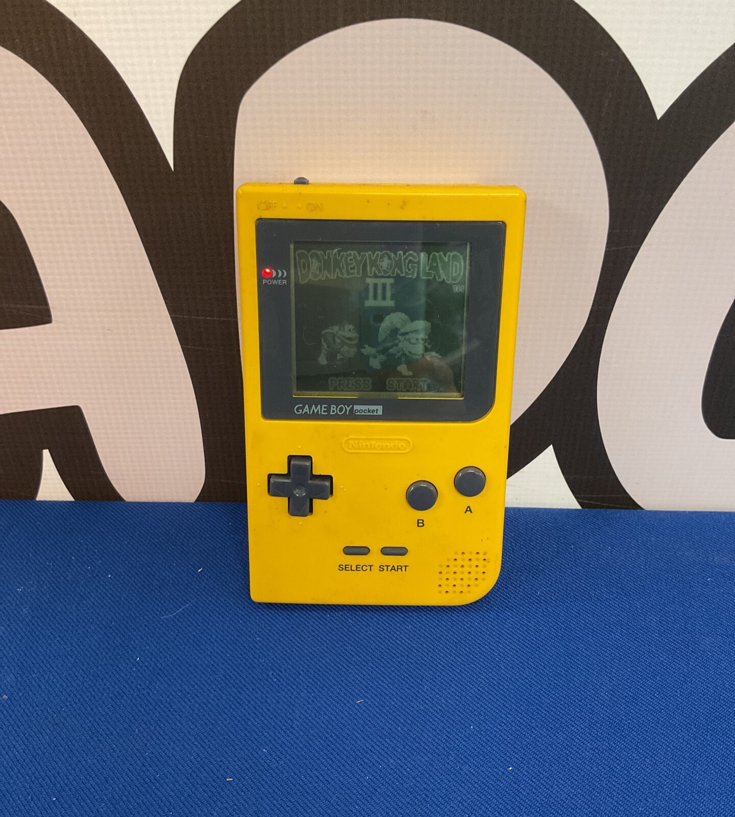 Retro Nintendo GameBoy Pocket Yellow Edition Console With Donkey Kong ...