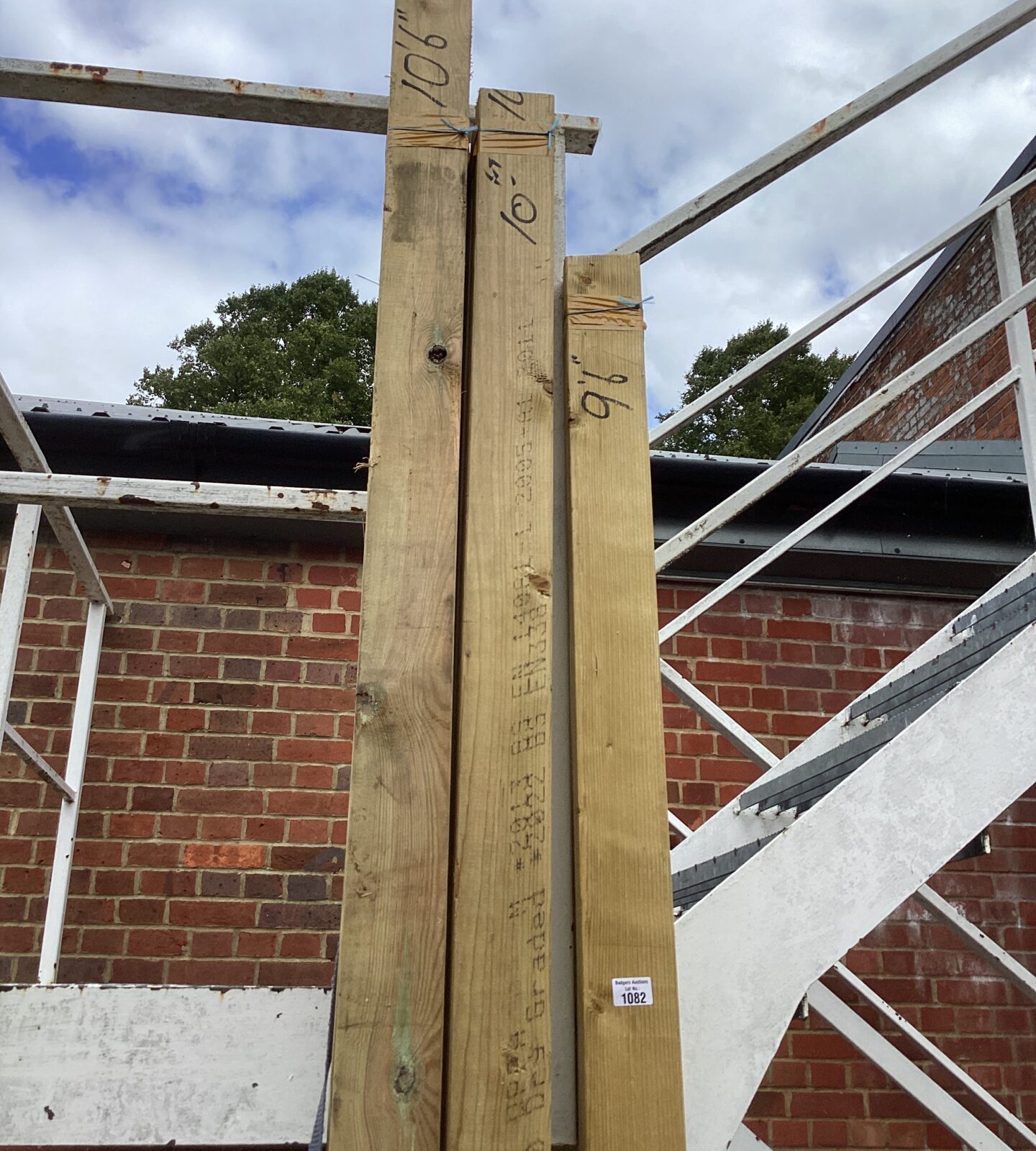 Three bundles of 10’ Timber – Badgers Auctions