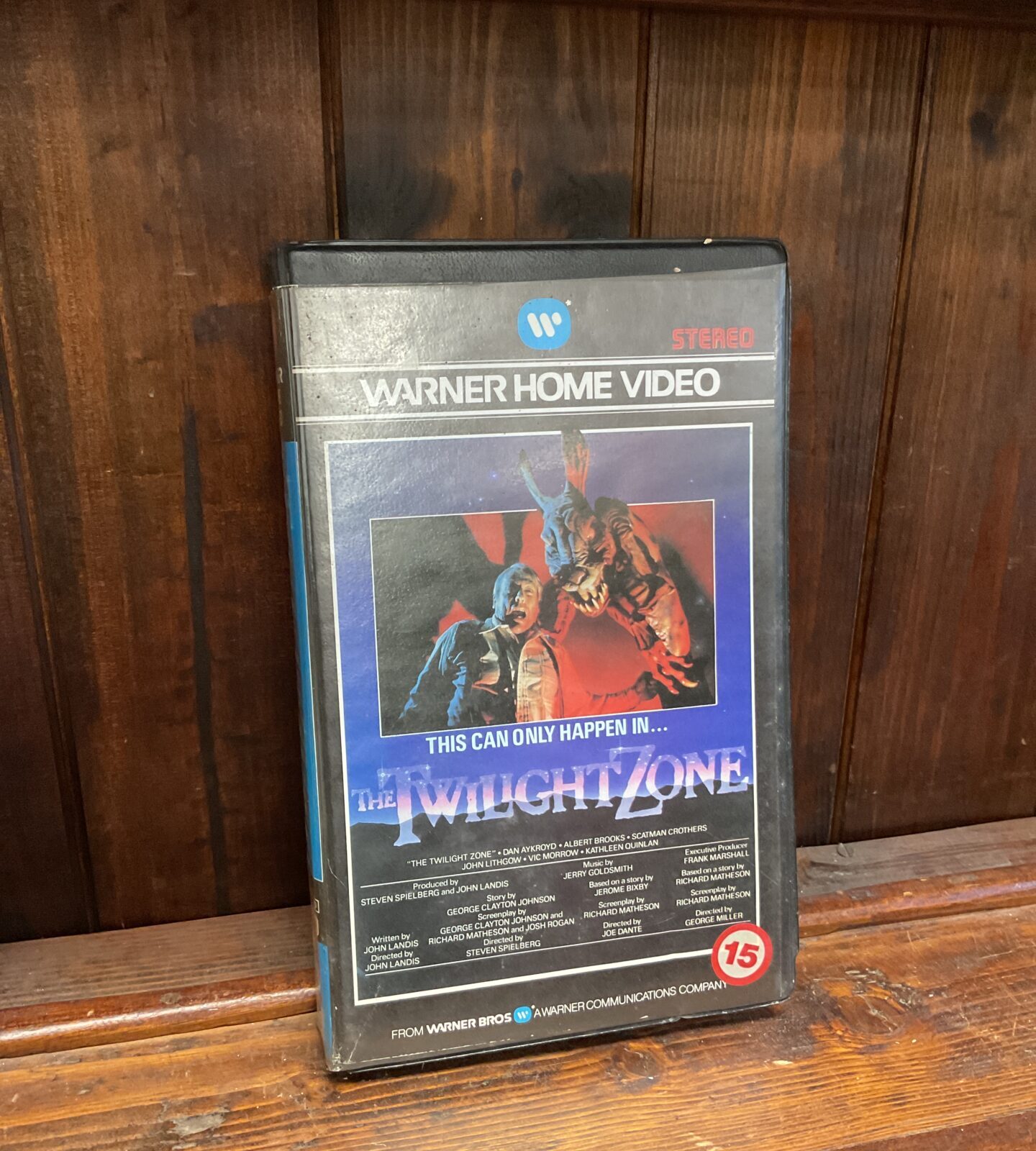 The twilight zone movie warner bros video tape – Badgers Auctions
