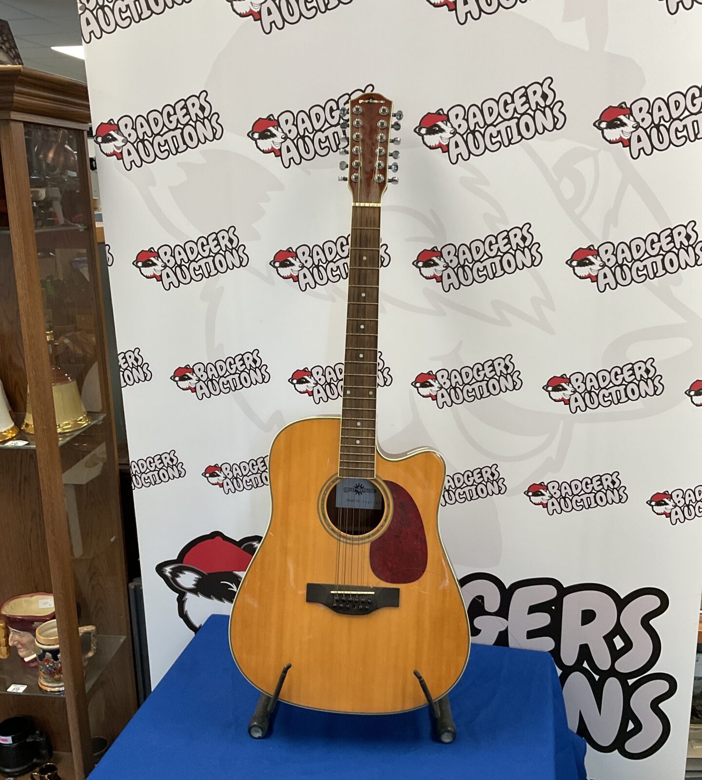 Gear4music 12 string acoustic guitar – Badgers Auctions