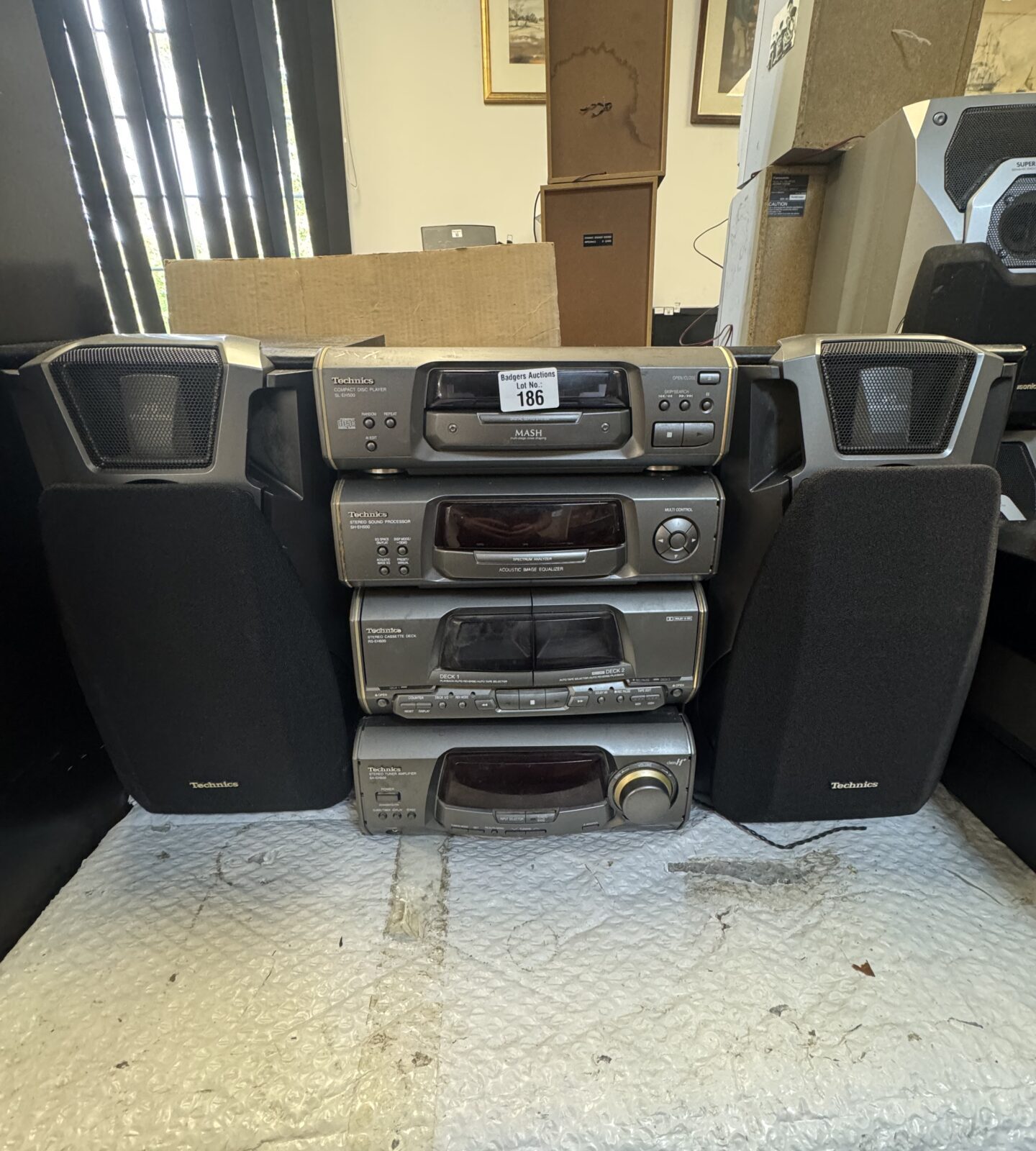 Technics hi-fi system with CD player, stereo sound processor, stereo ...