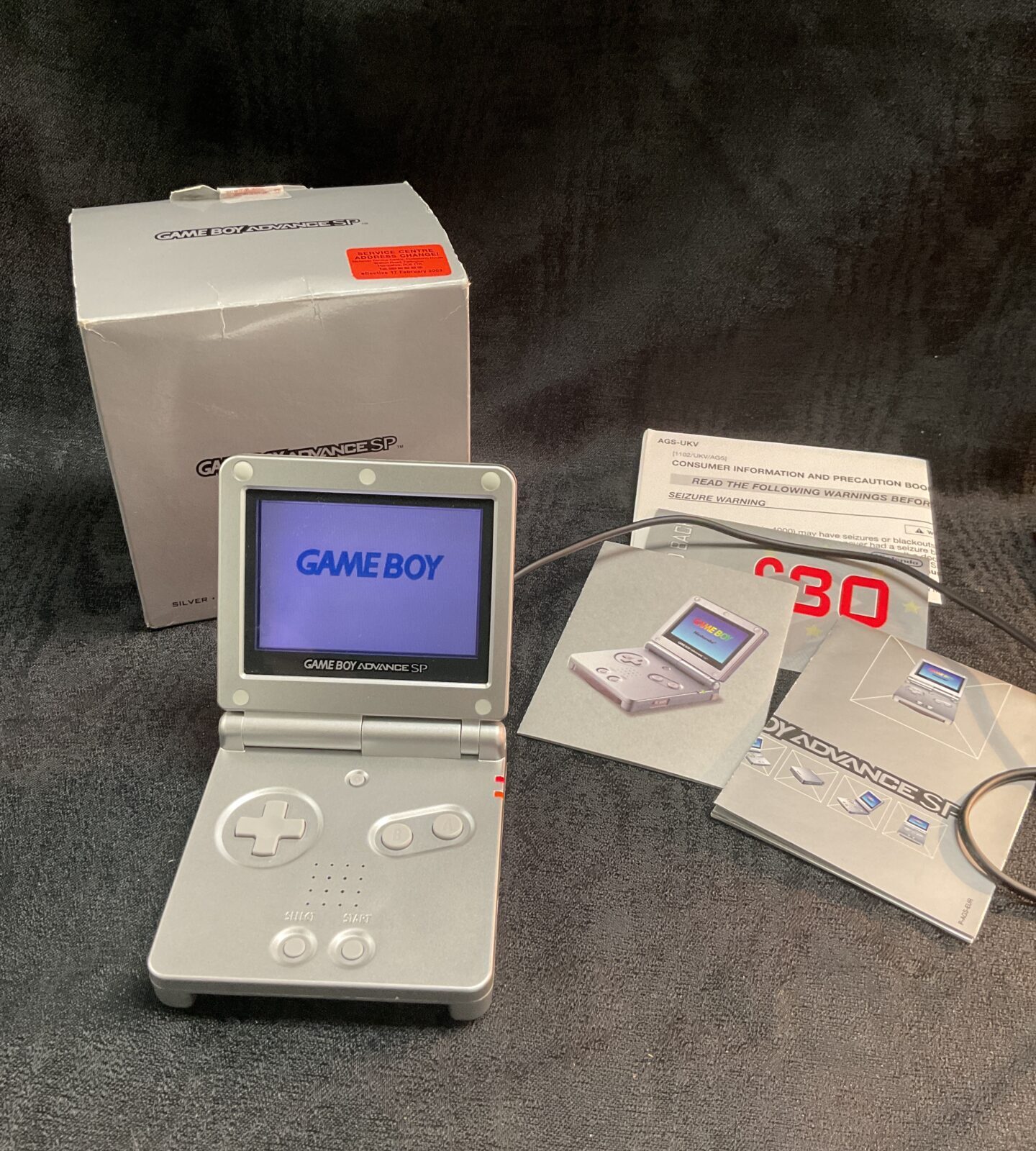 Nintendo Game Boy Advance Sp with original box and charger – Badgers ...