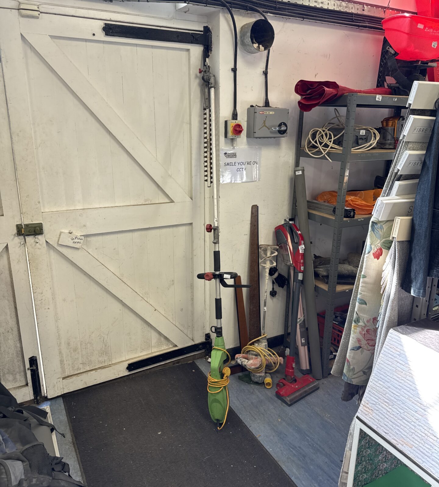 Florabest pole hedge cutter – Badgers Auctions