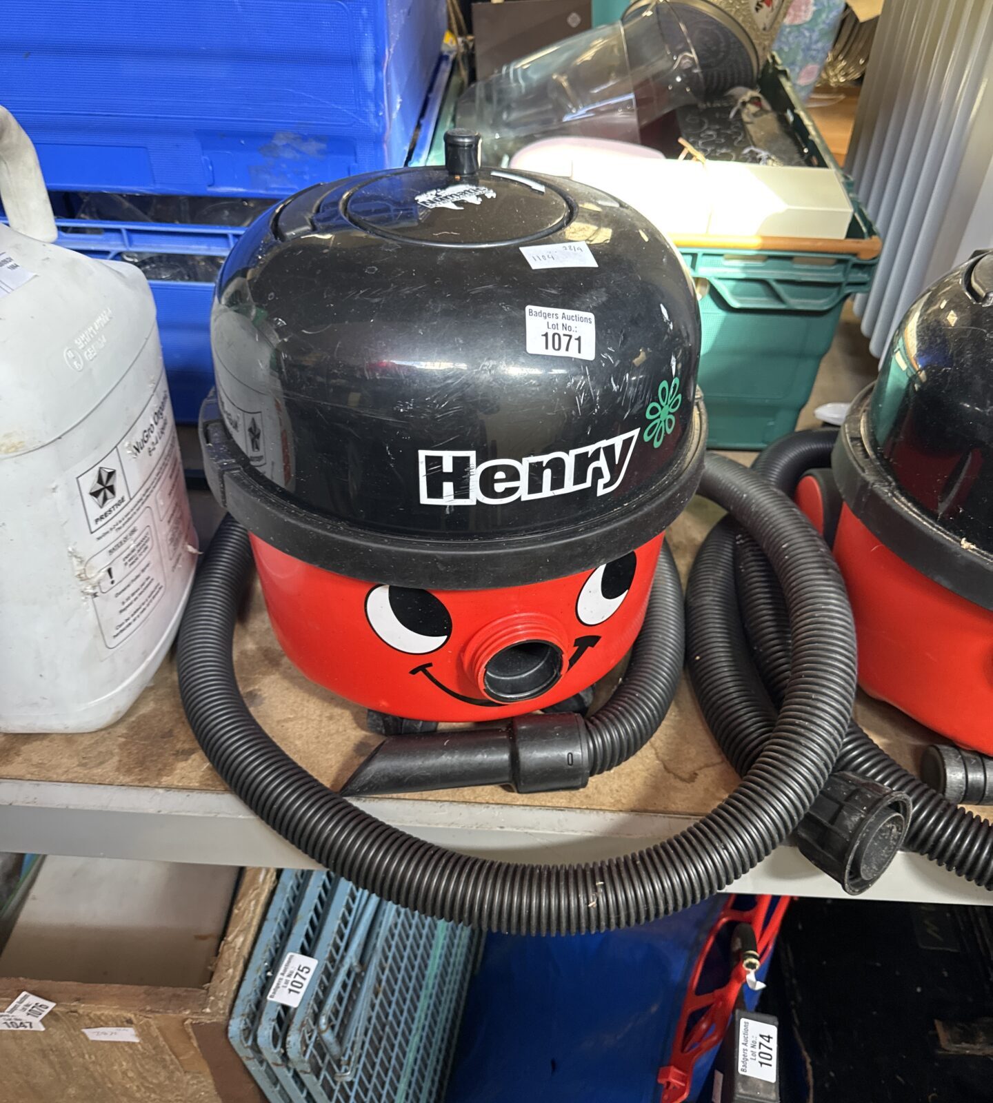 Henry hoover – Badgers Auctions