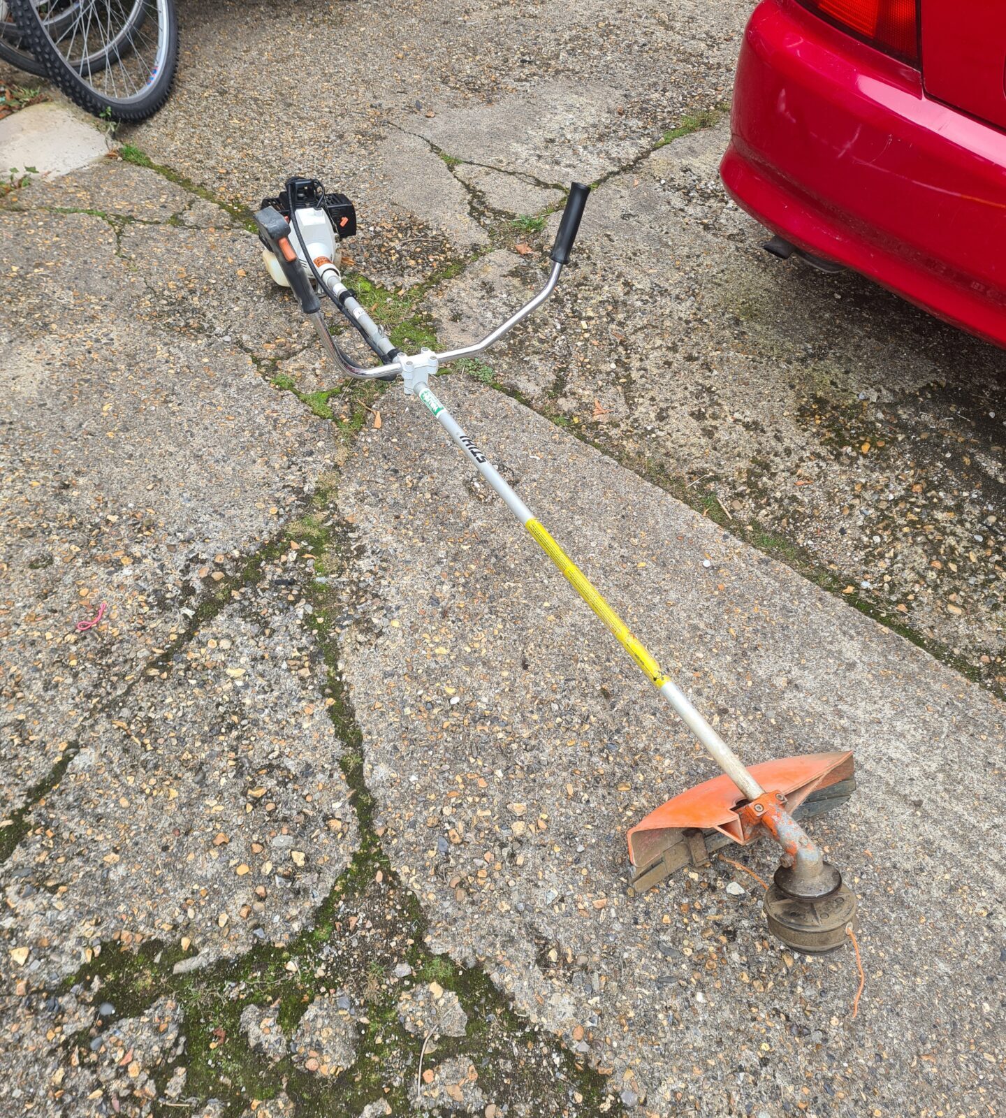 Stihl fs 66 heavy duty garden strimmer – Badgers Auctions