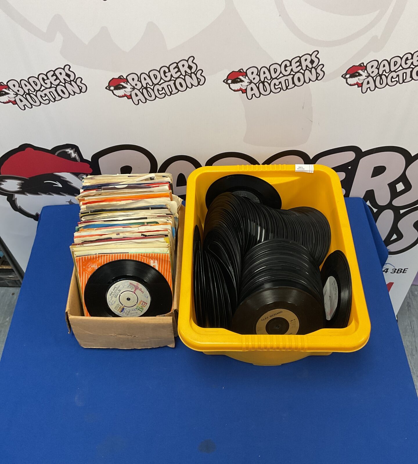 Collection of 7” vinyl – Badgers Auctions
