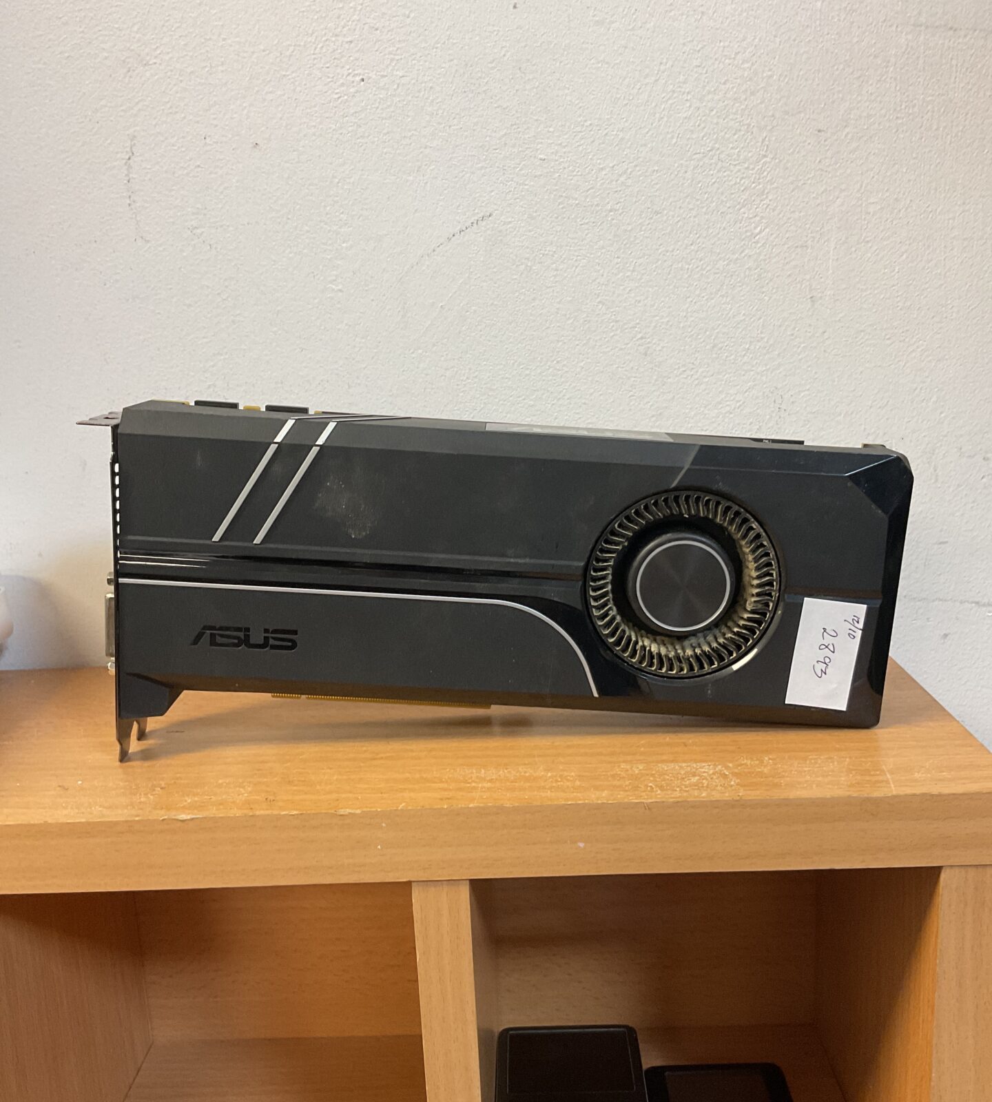 Asus turbo GTX 1070 8GB graphics card – Badgers Auctions
