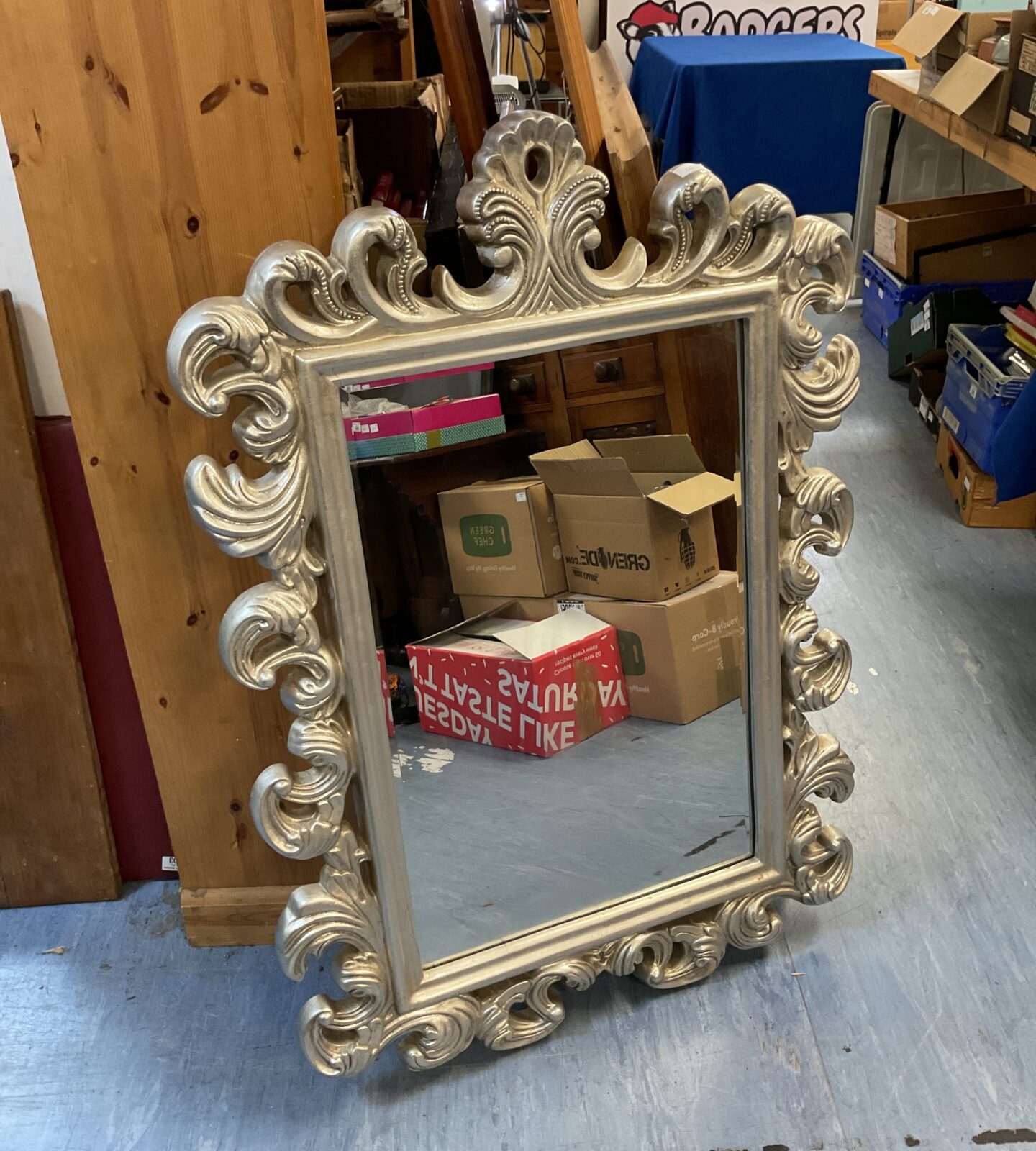 Modern french style bevel edged mirror 79x115cm – Badgers Auctions
