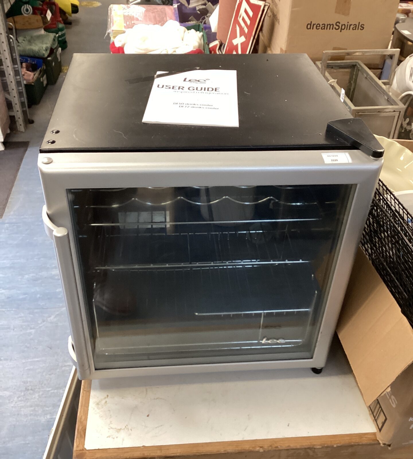 Lec drinks fridge – Badgers Auctions