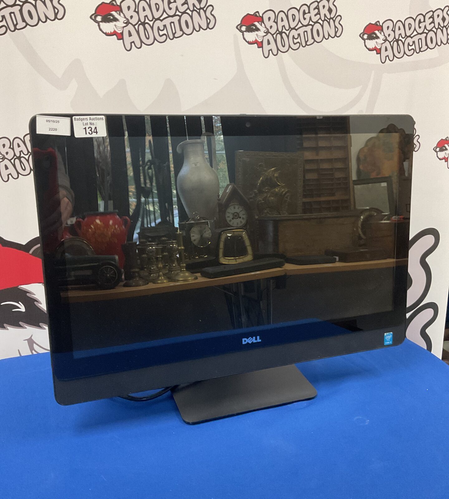 Dell Inspiron 23 Intel core i5 all in one PC – Badgers Auctions
