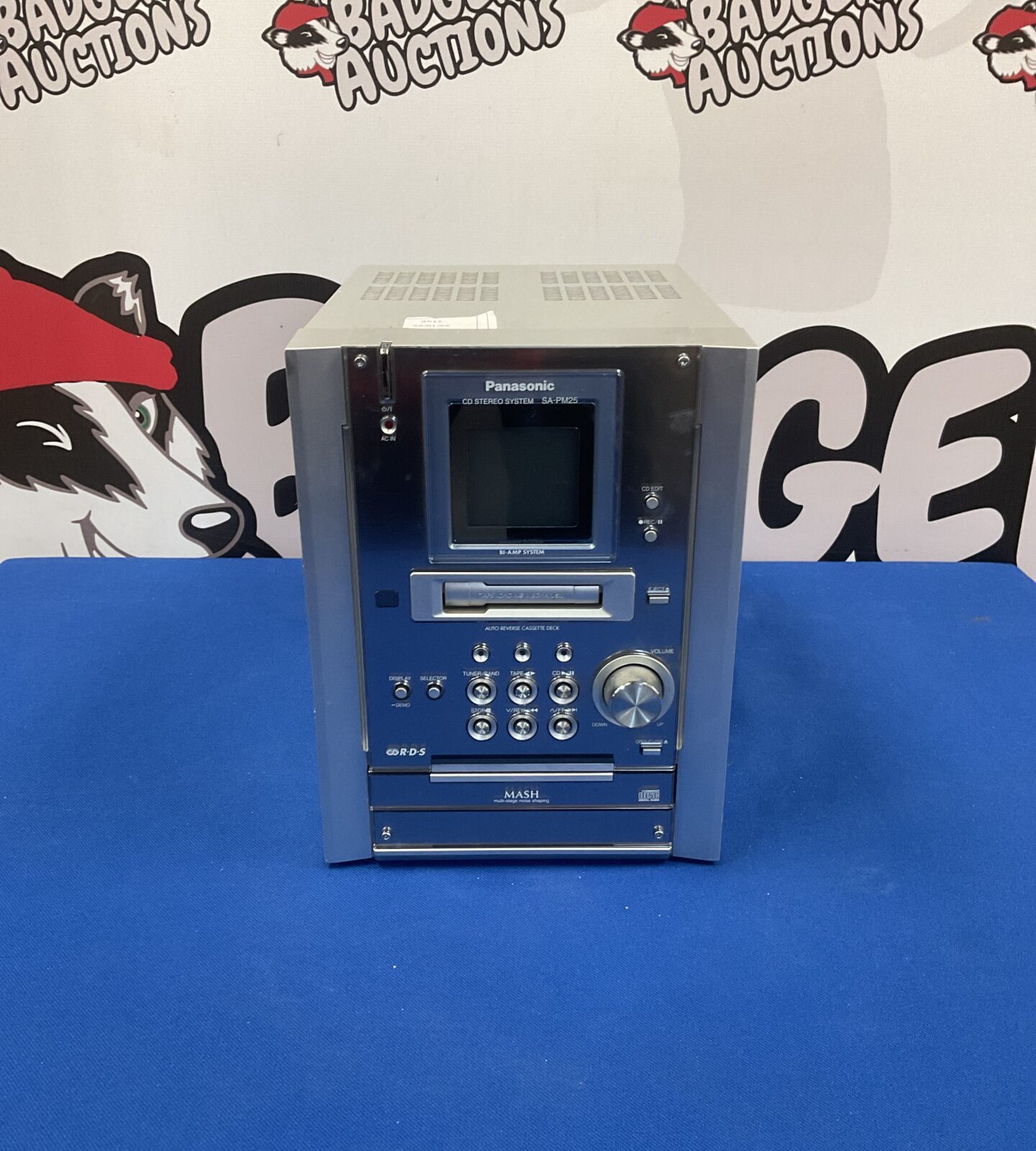 Panasonic mini disc CD stereo system SA-PM25 – Badgers Auctions