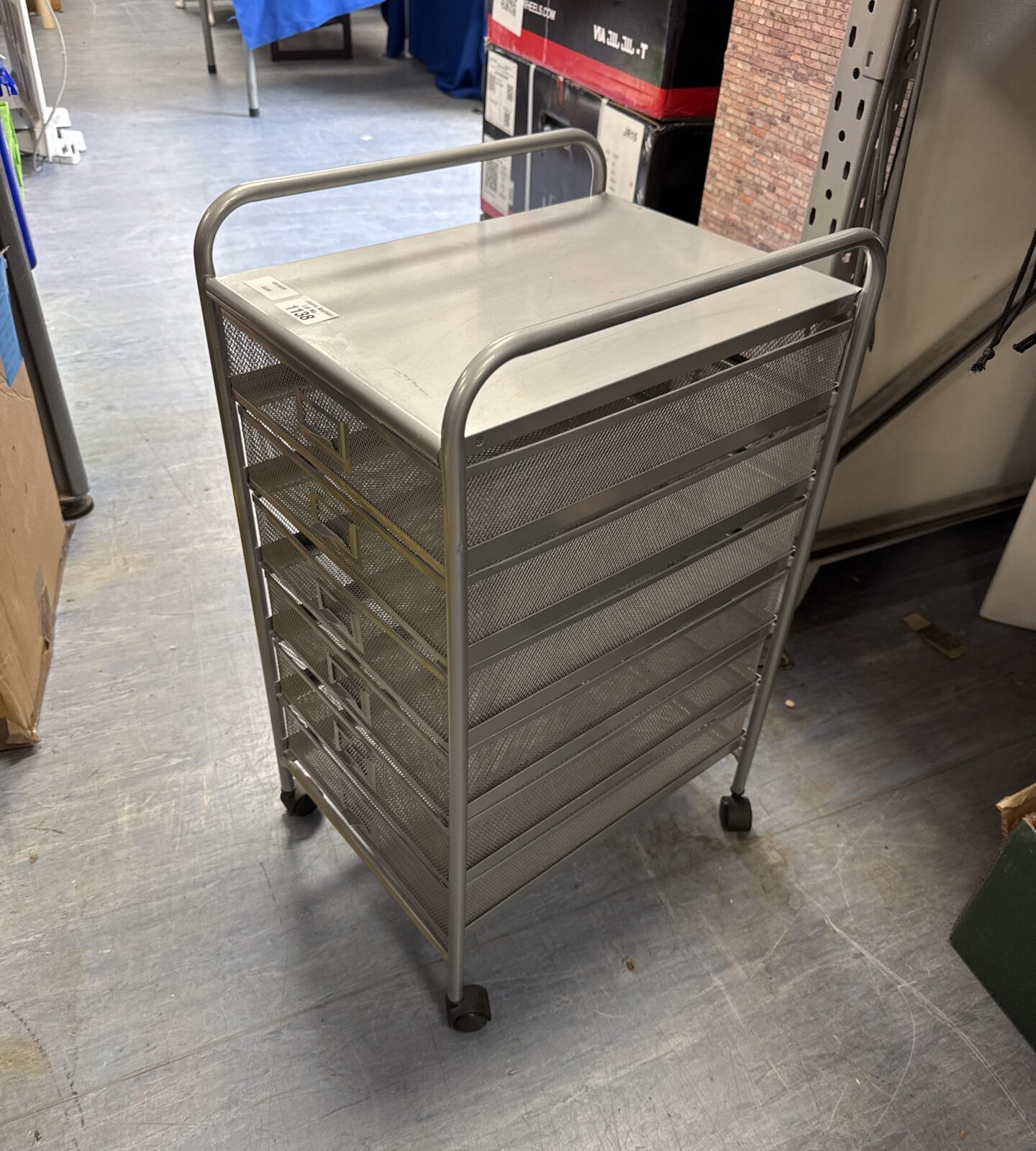Paperwork tidy cabinet on wheels – Badgers Auctions