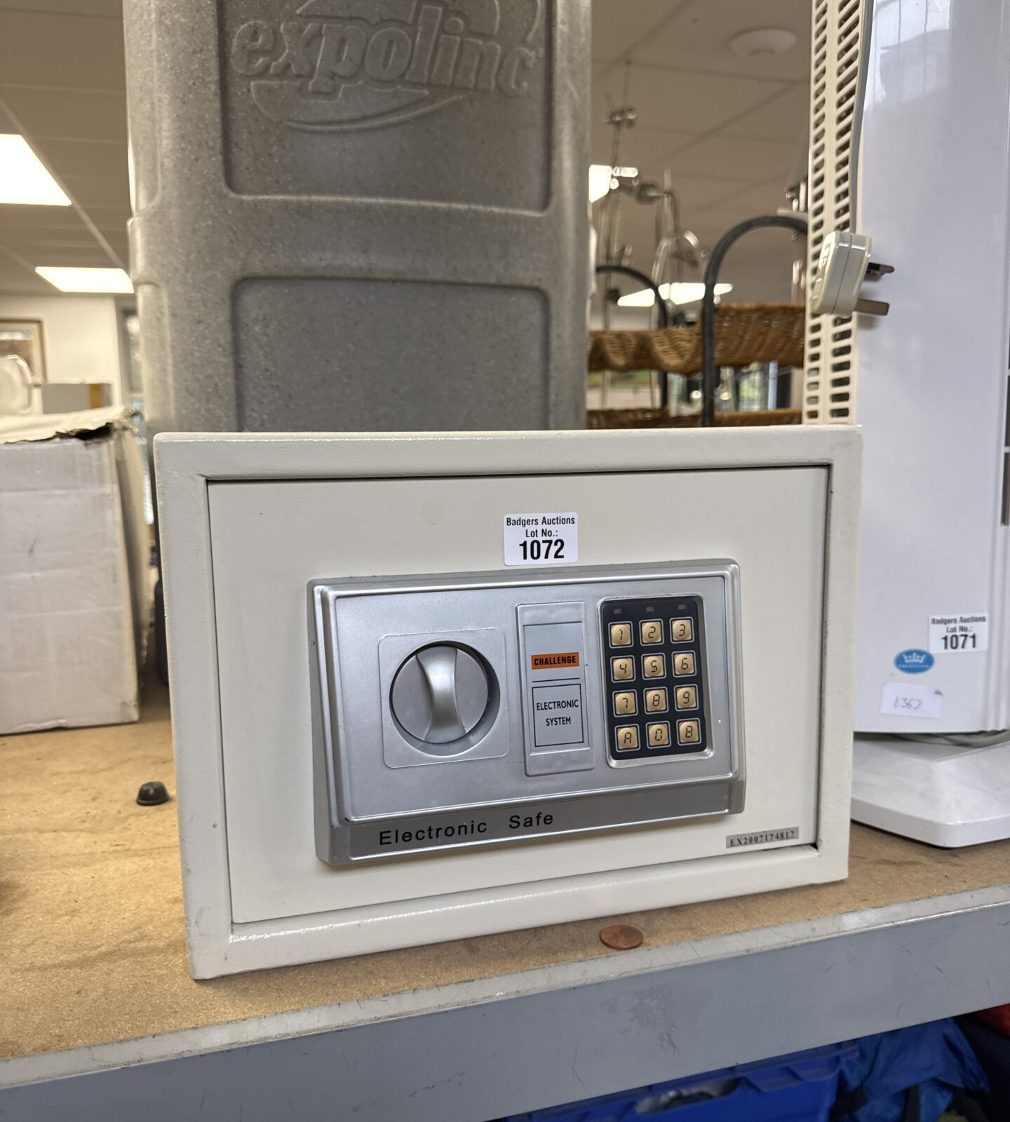 Challenge digital valuables safe – no key but code present – Badgers ...