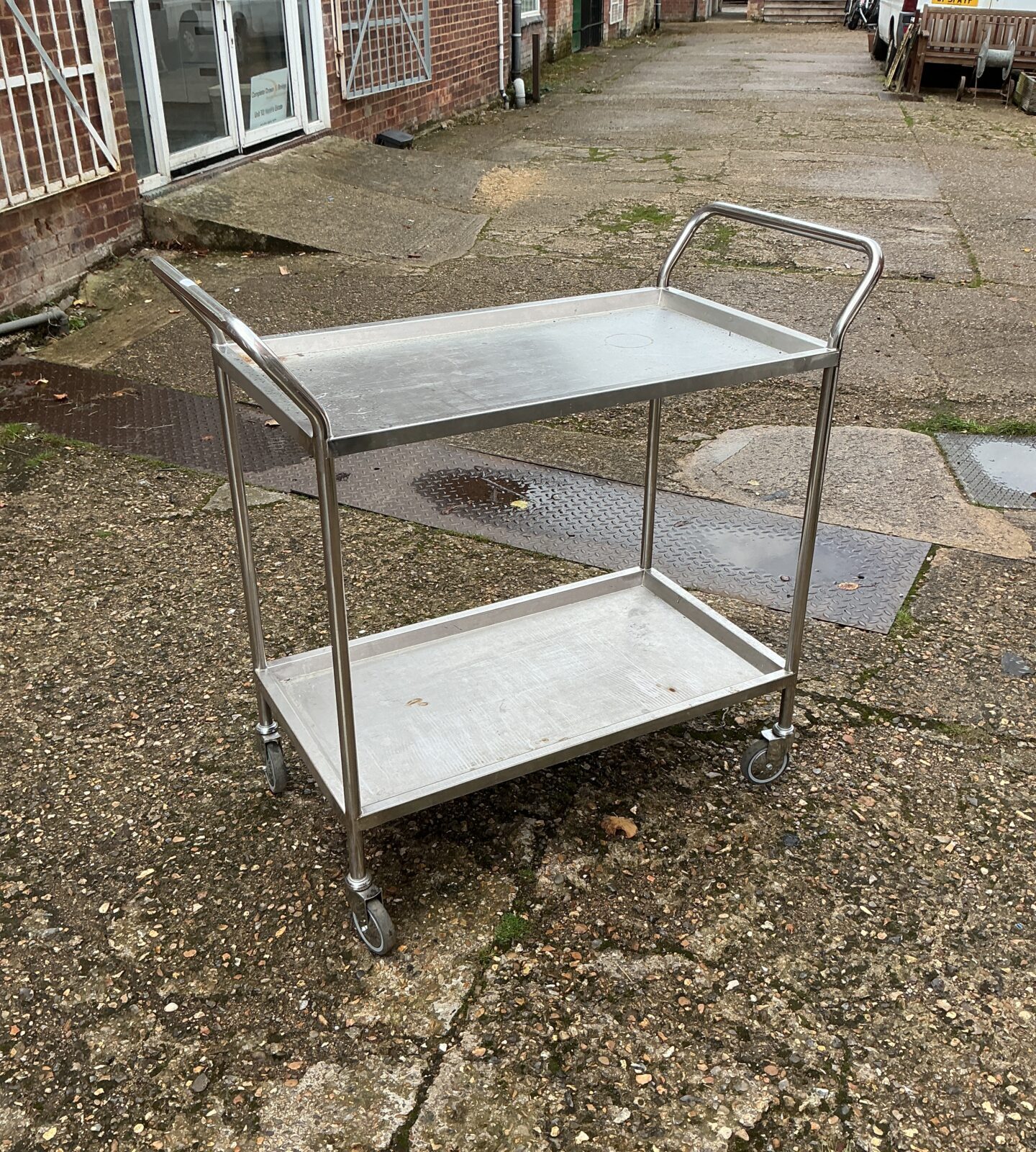 Stainless steel Trolley – Badgers Auctions