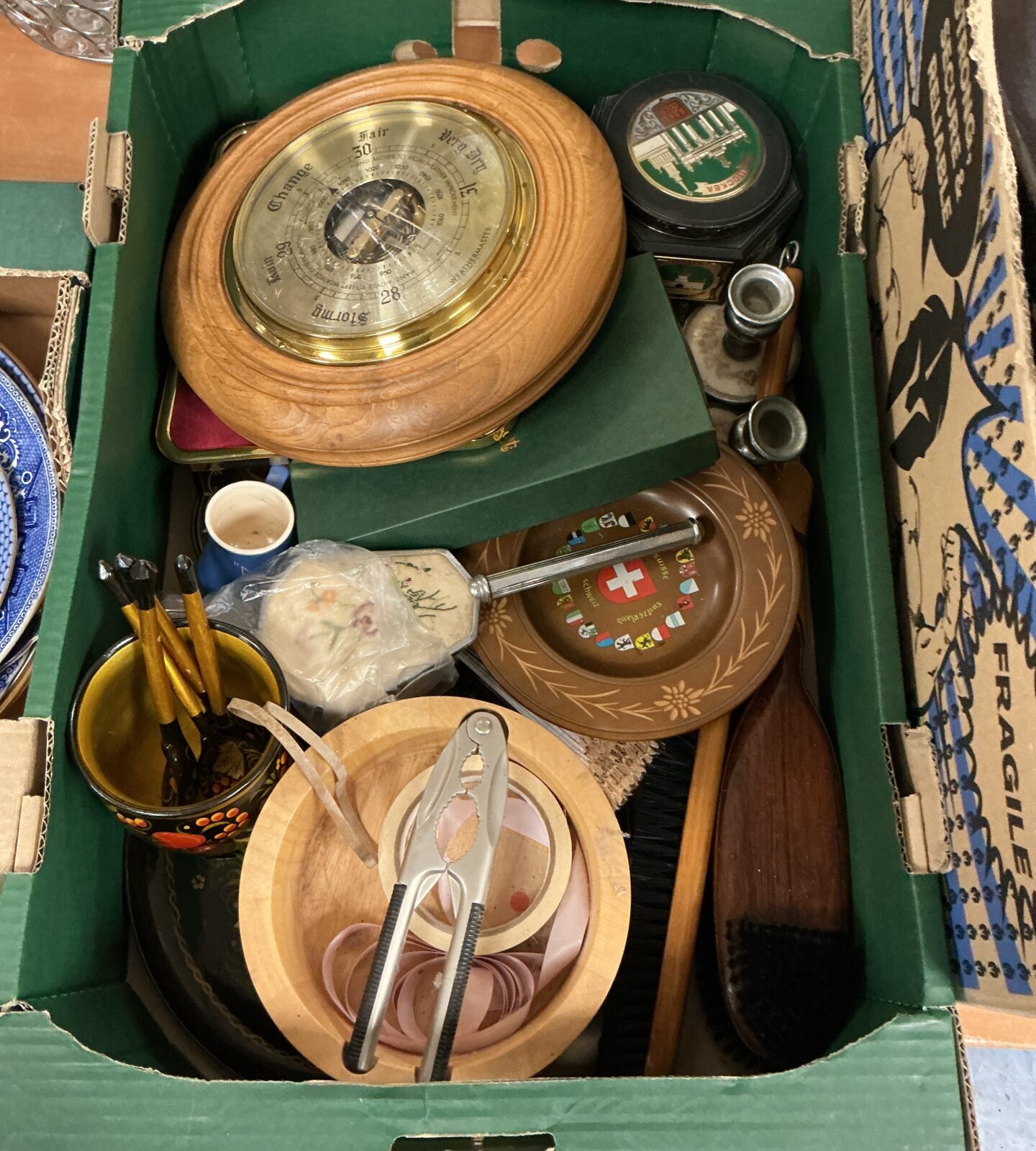 Box of mixed items inc Barometer – Badgers Auctions
