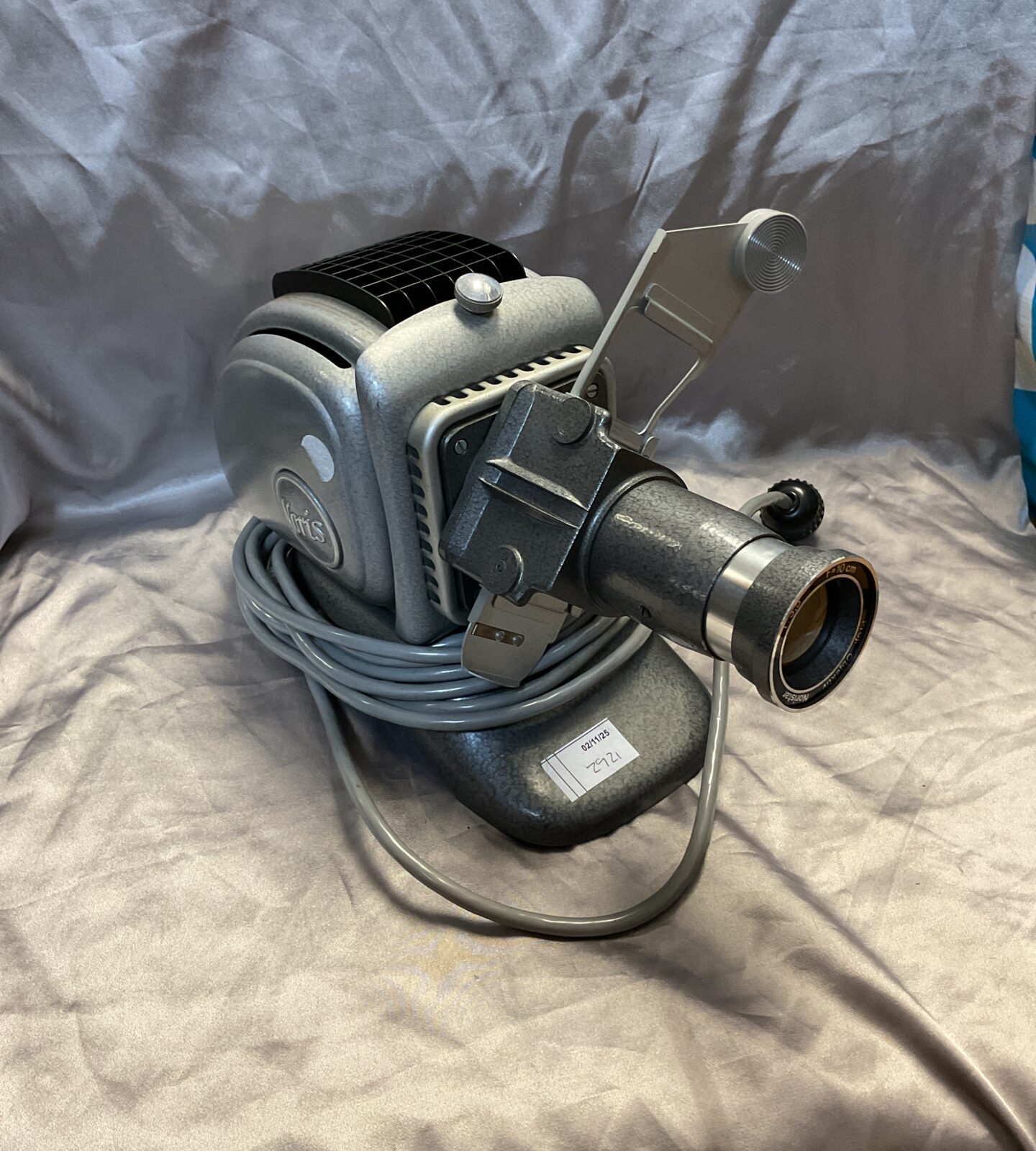 Vintage Noris Slide Projector – Badgers Auctions