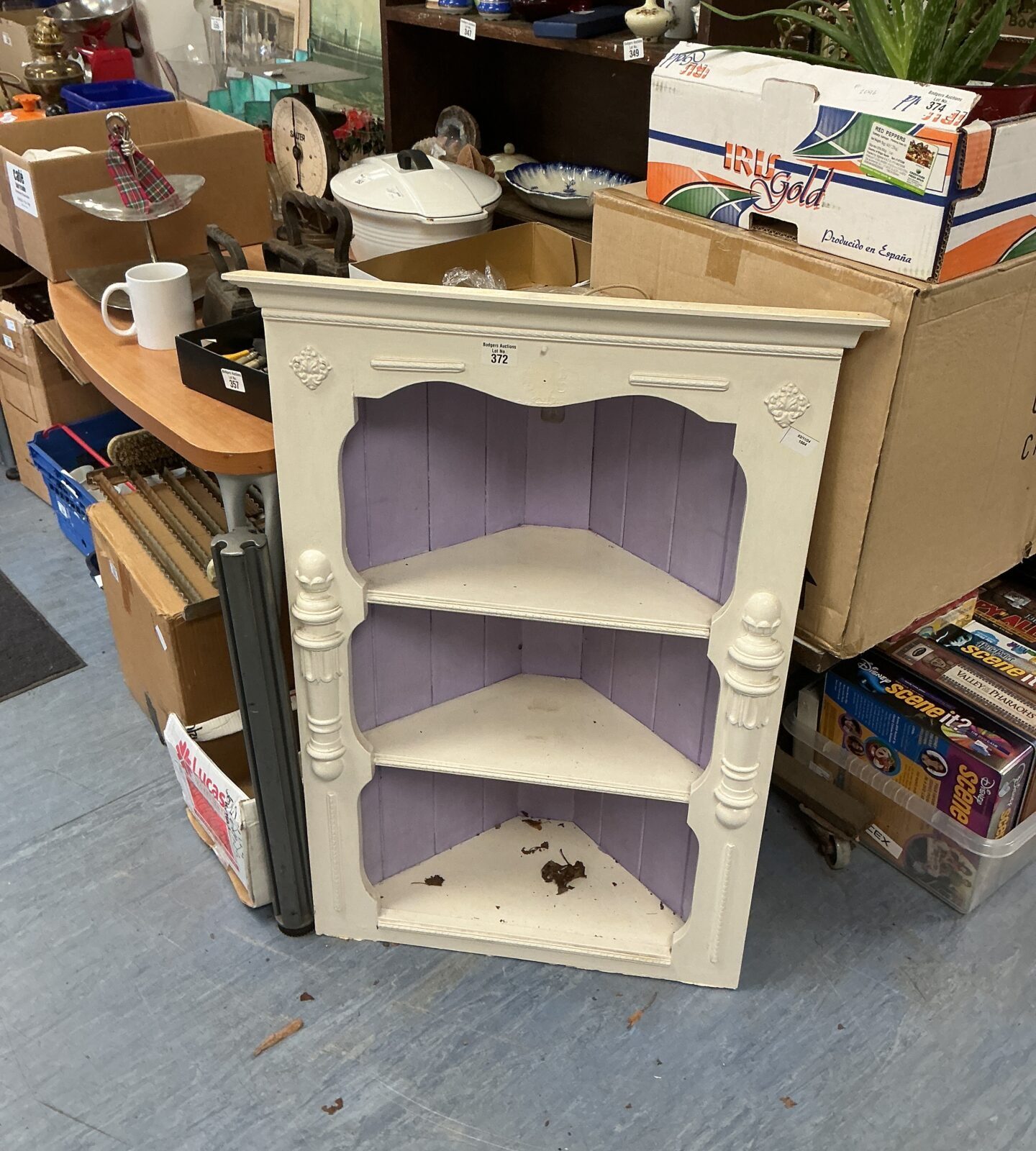 Vintage Pine kitchen corner unit – Badgers Auctions
