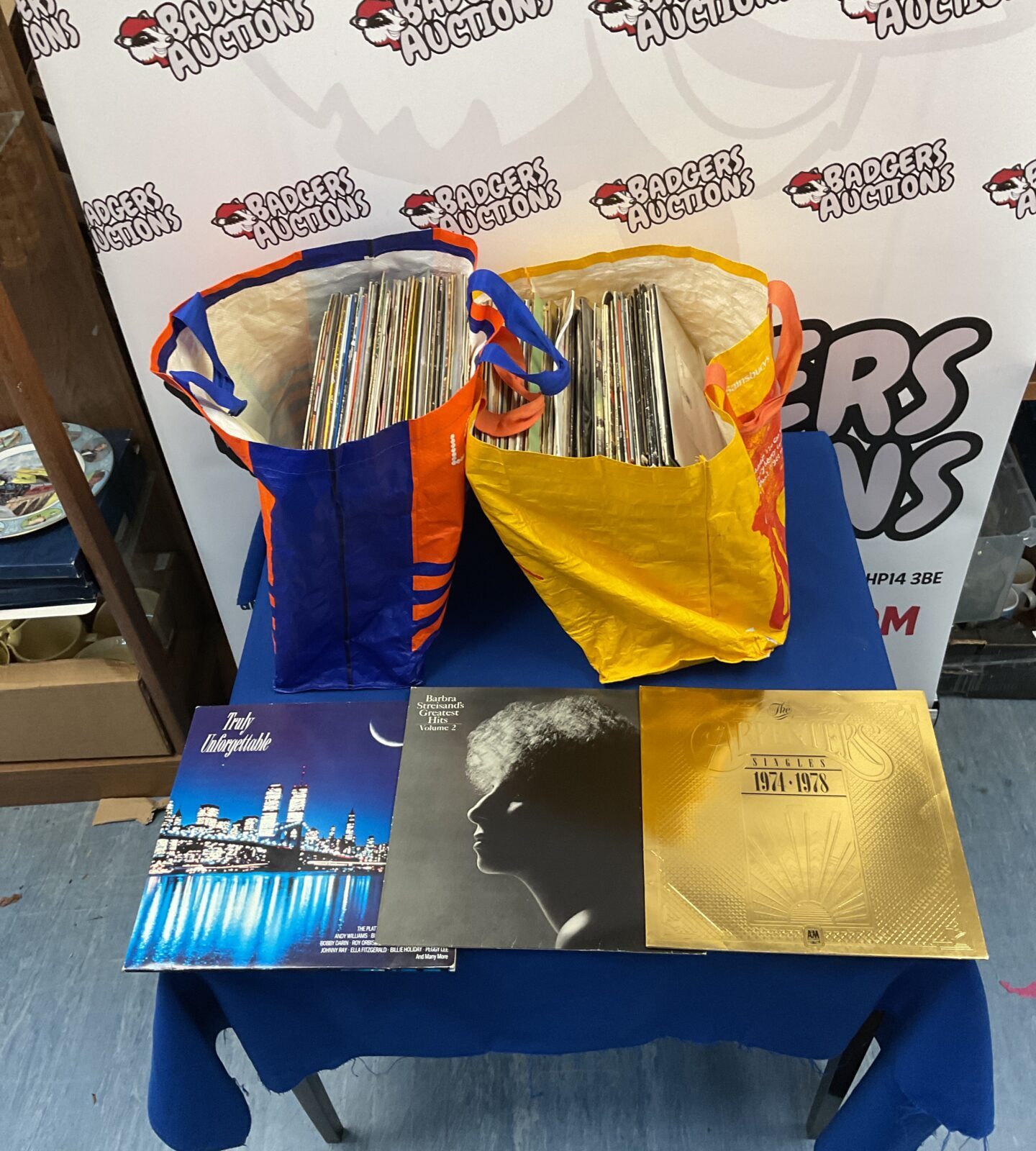 Collection of vinyl records incl. the Carpenters, Barbra Streisand ...