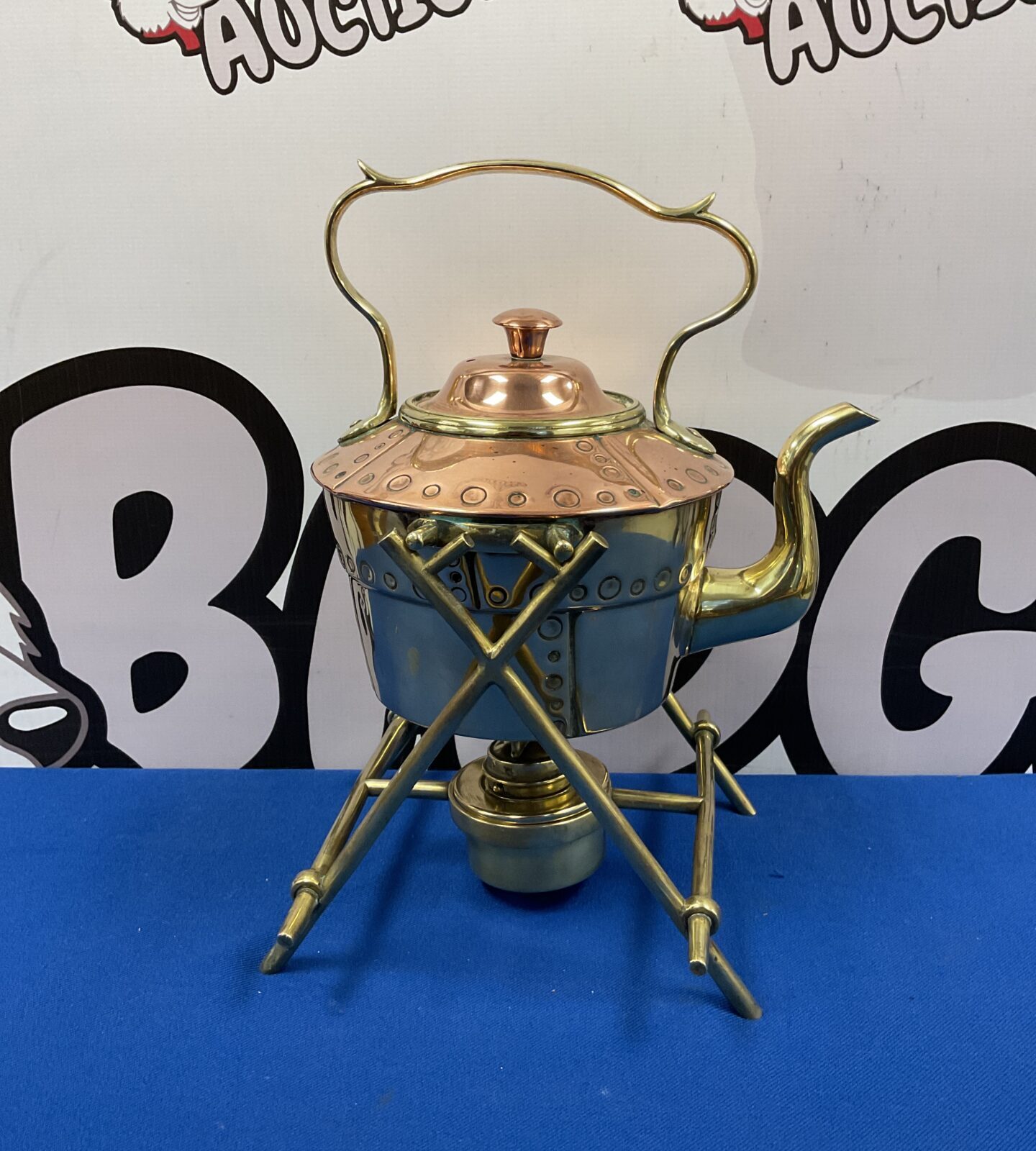 antique copper & brass studded spirit kettle – Badgers Auctions