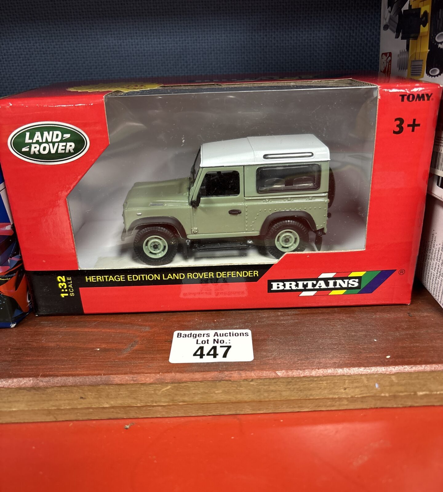 Boxed Britains Land Rover Diecast Model – Badgers Auctions