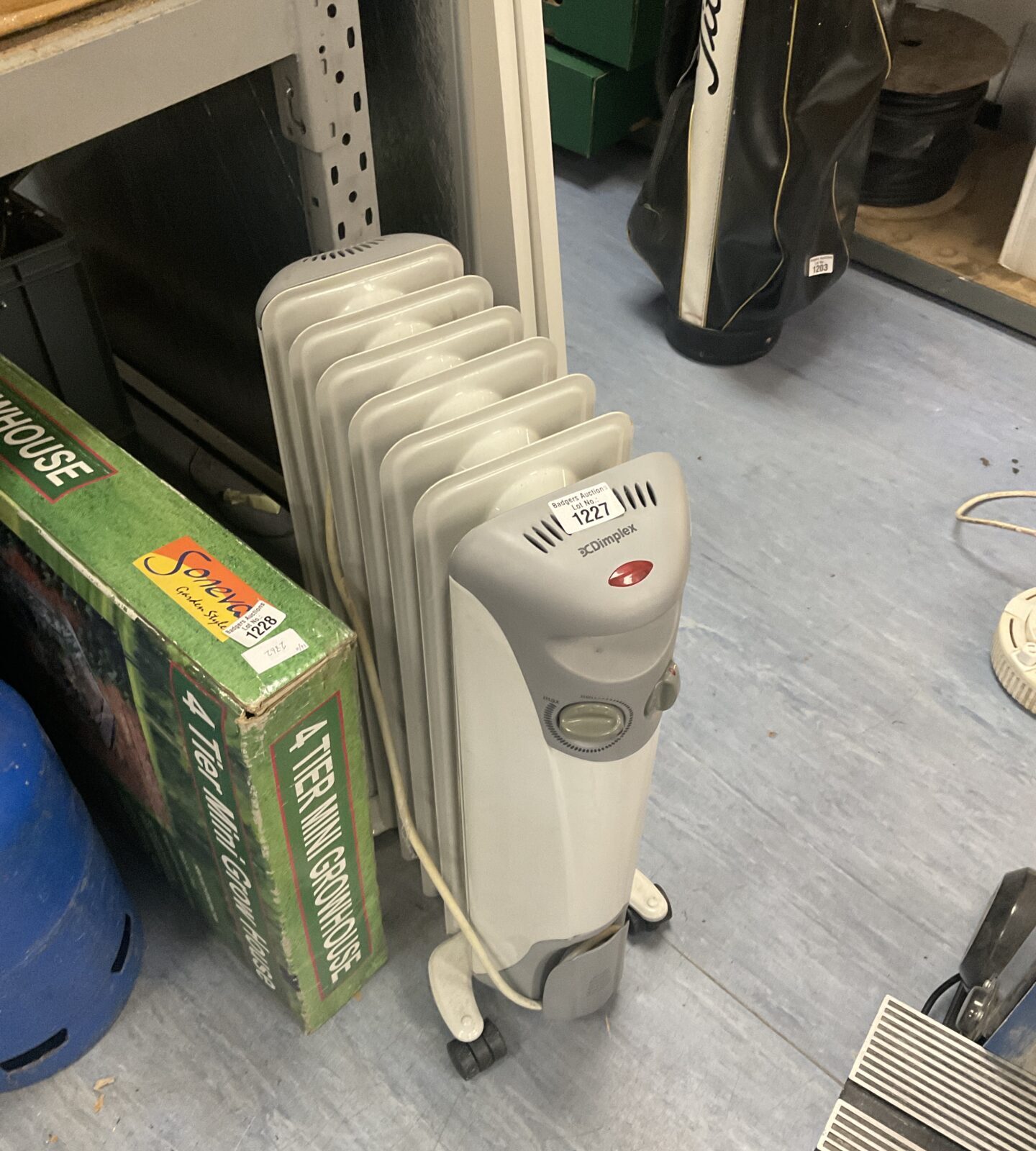 Dimplex oil filled radiator – Badgers Auctions
