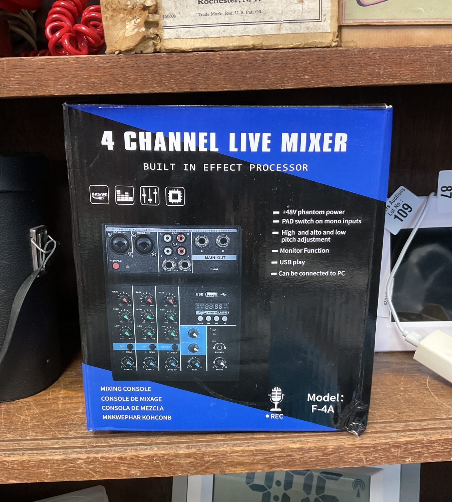 4 channel live mixer with built in effect processor – Badgers Auctions