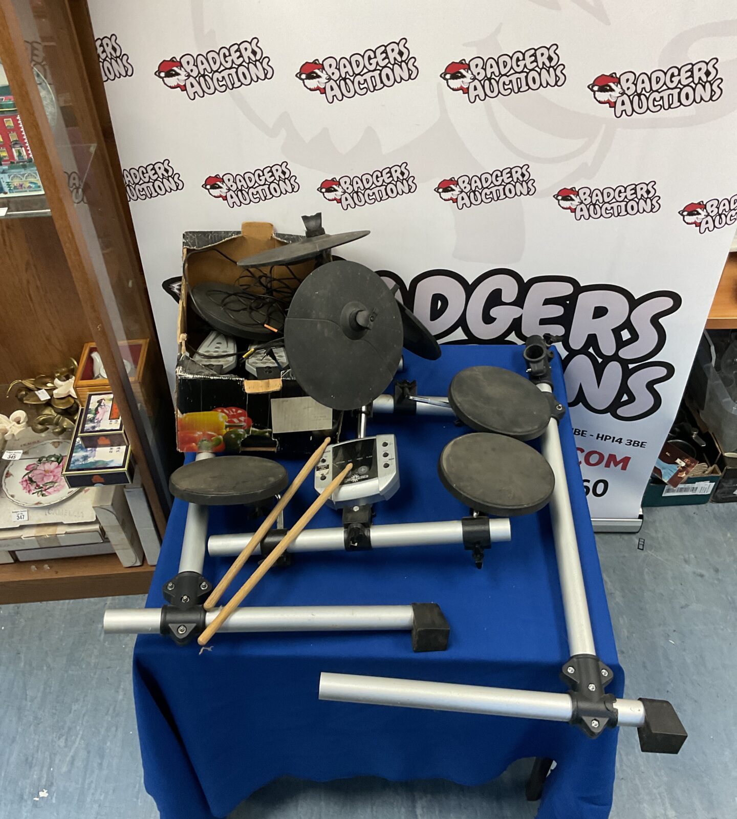Gear4music DD400 digital drum kit – Badgers Auctions