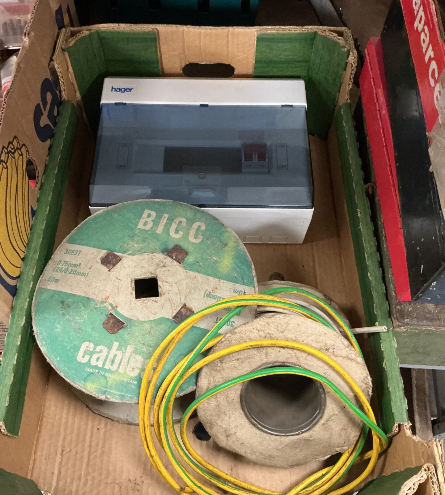 Hager power box with cables – Badgers Auctions