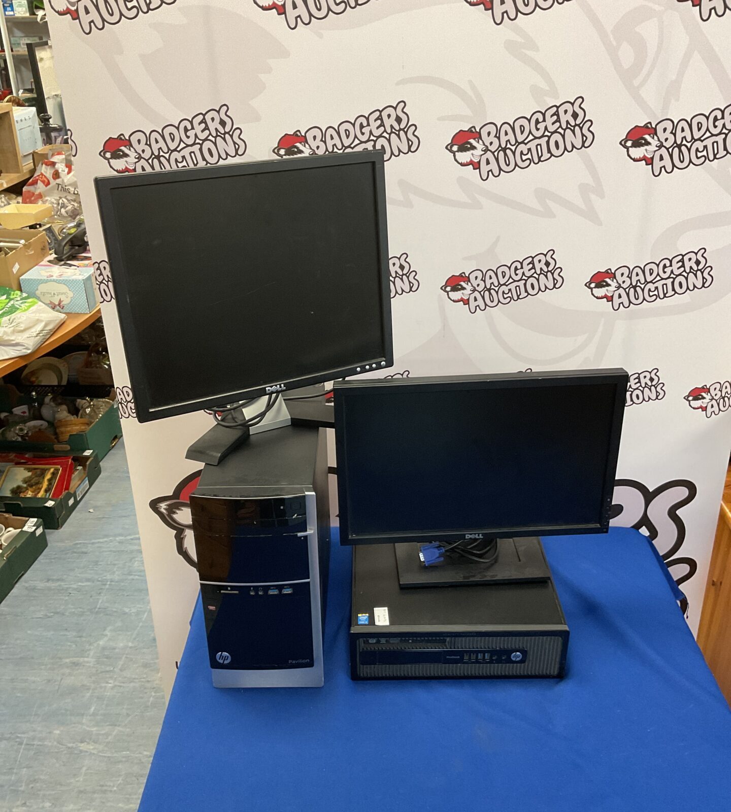 HP Pavilion PC and HP ProDesk PC with two Dell monitors – Badgers Auctions