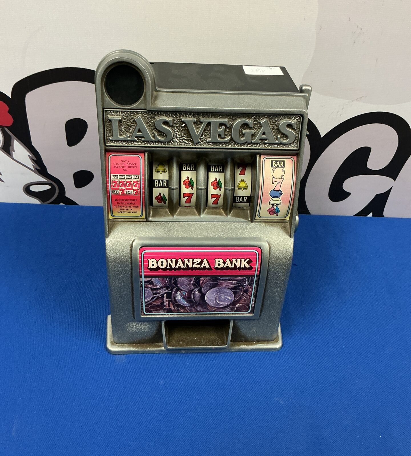 Las Vegas One arm bandit – Badgers Auctions