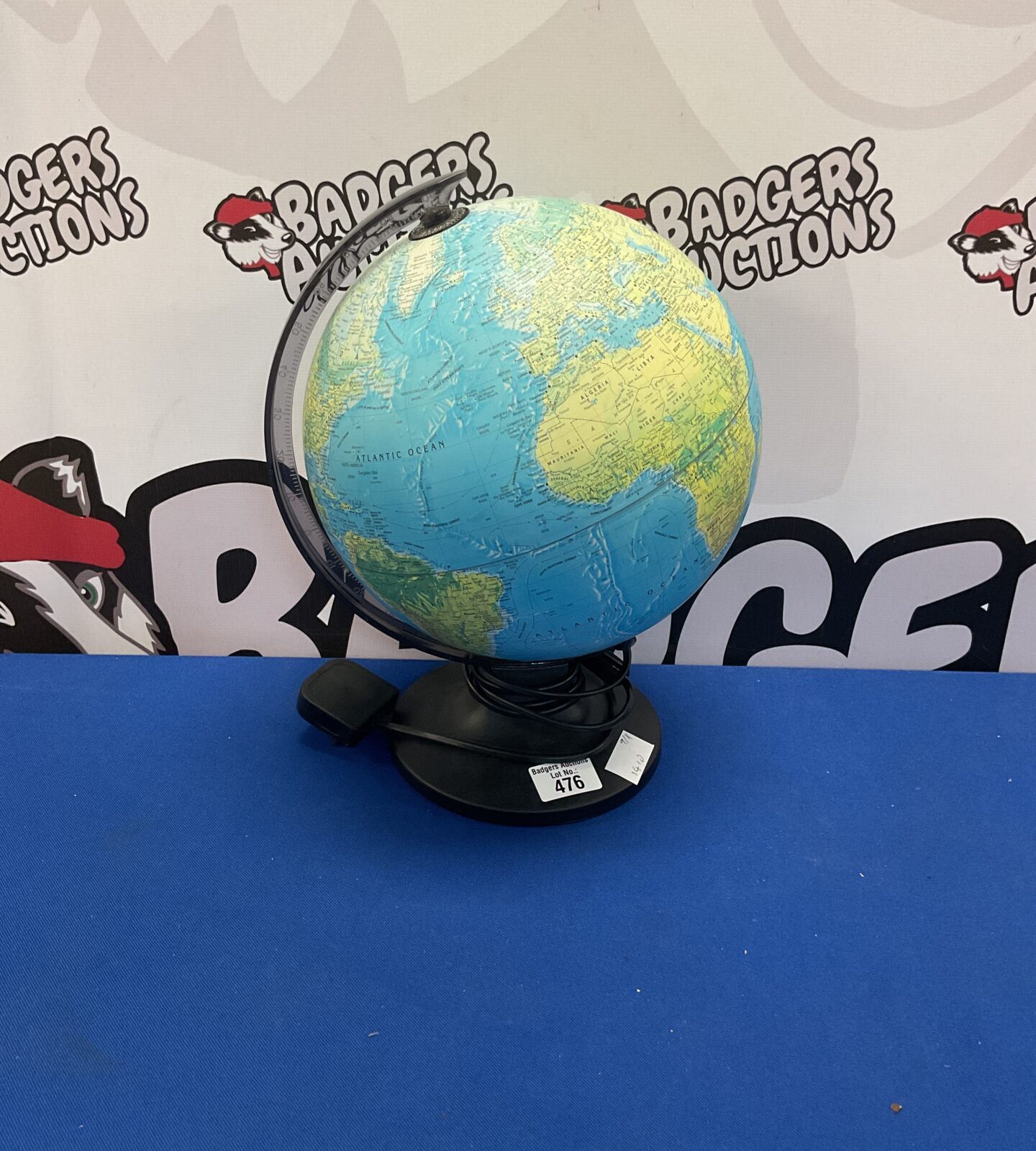 Scanglobe Light Up Globe Working – Badgers Auctions