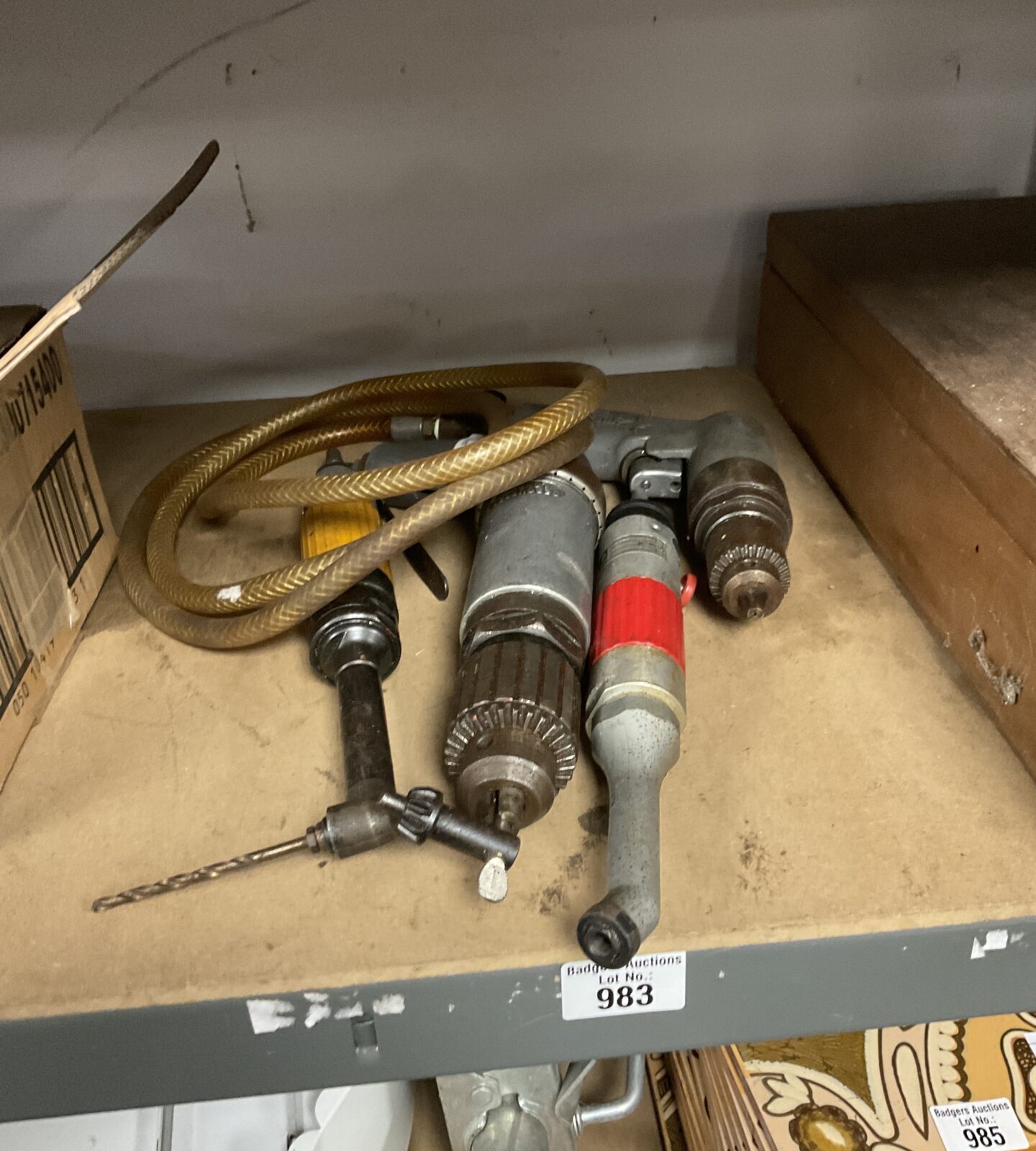 Selection of vintage air tools – Badgers Auctions