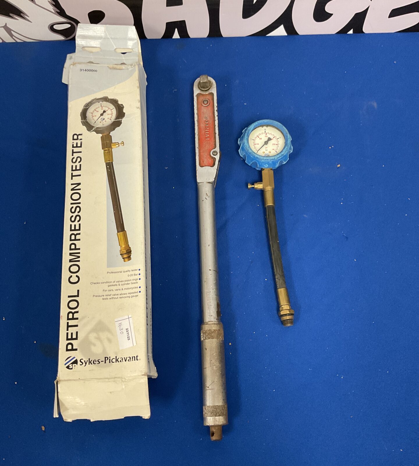 Petrol compression tester & torque wrench – Badgers Auctions