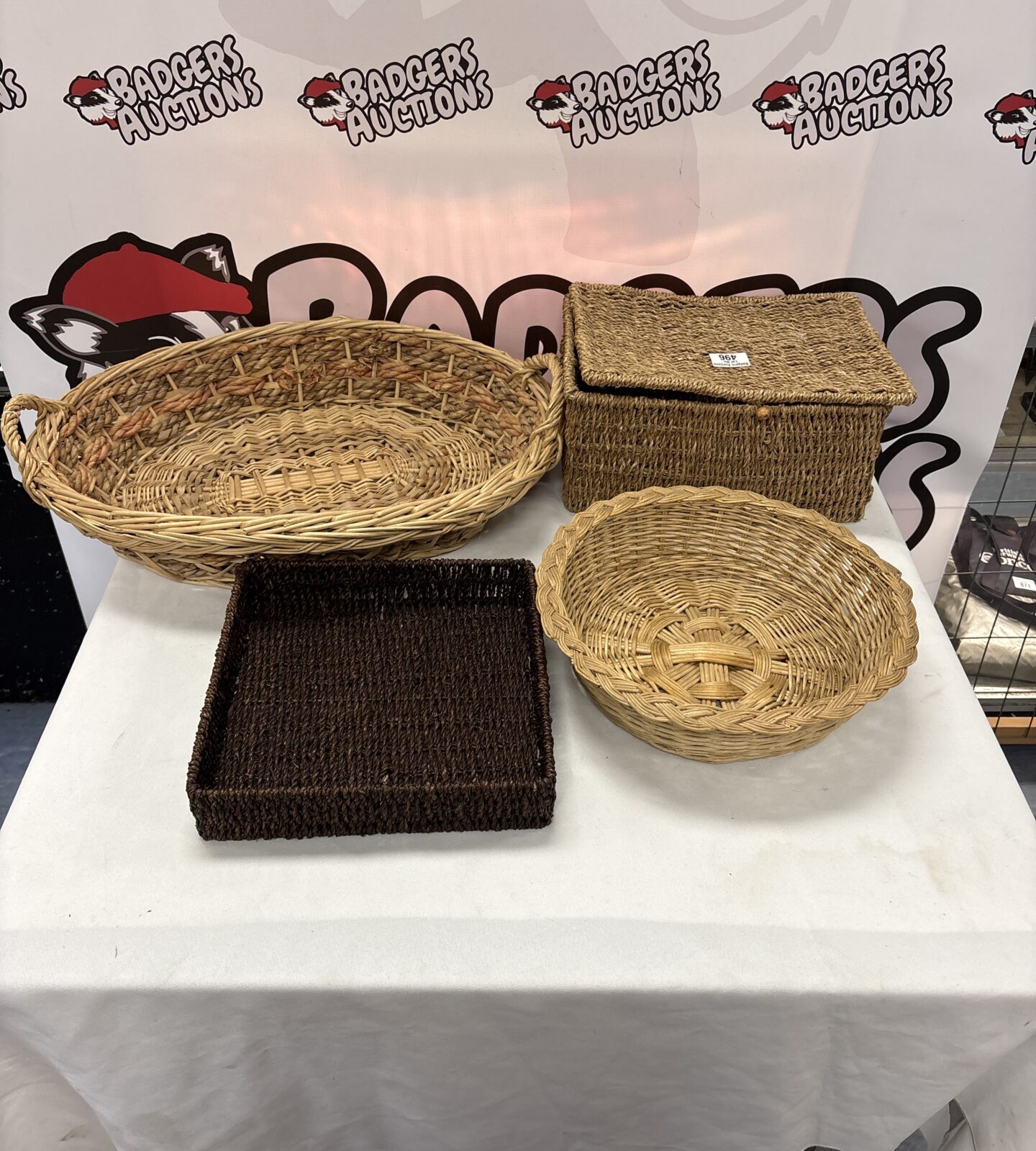 Selection of wicker baskets – Badgers Auctions