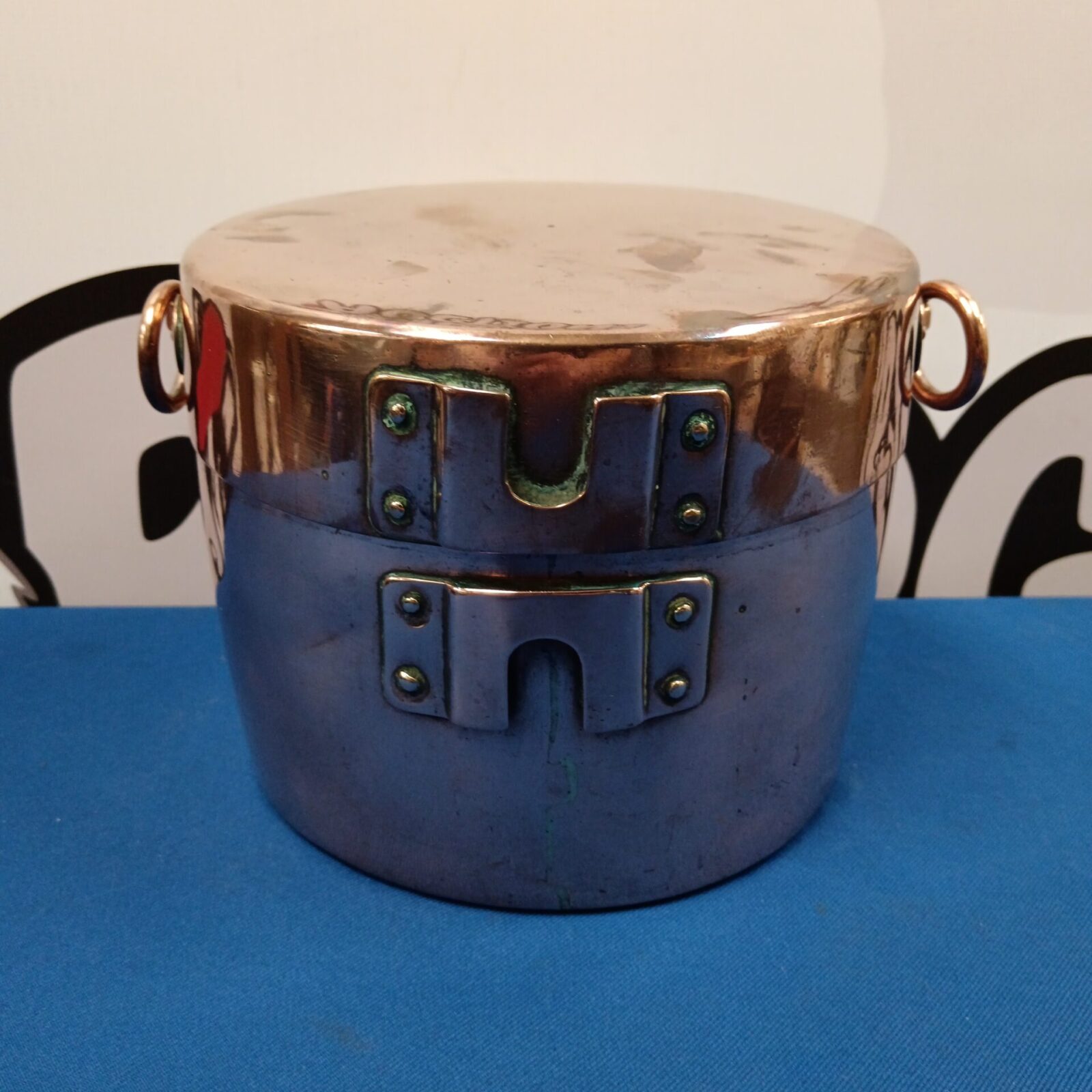 Antique copper lidded mess tin – Badgers Auctions