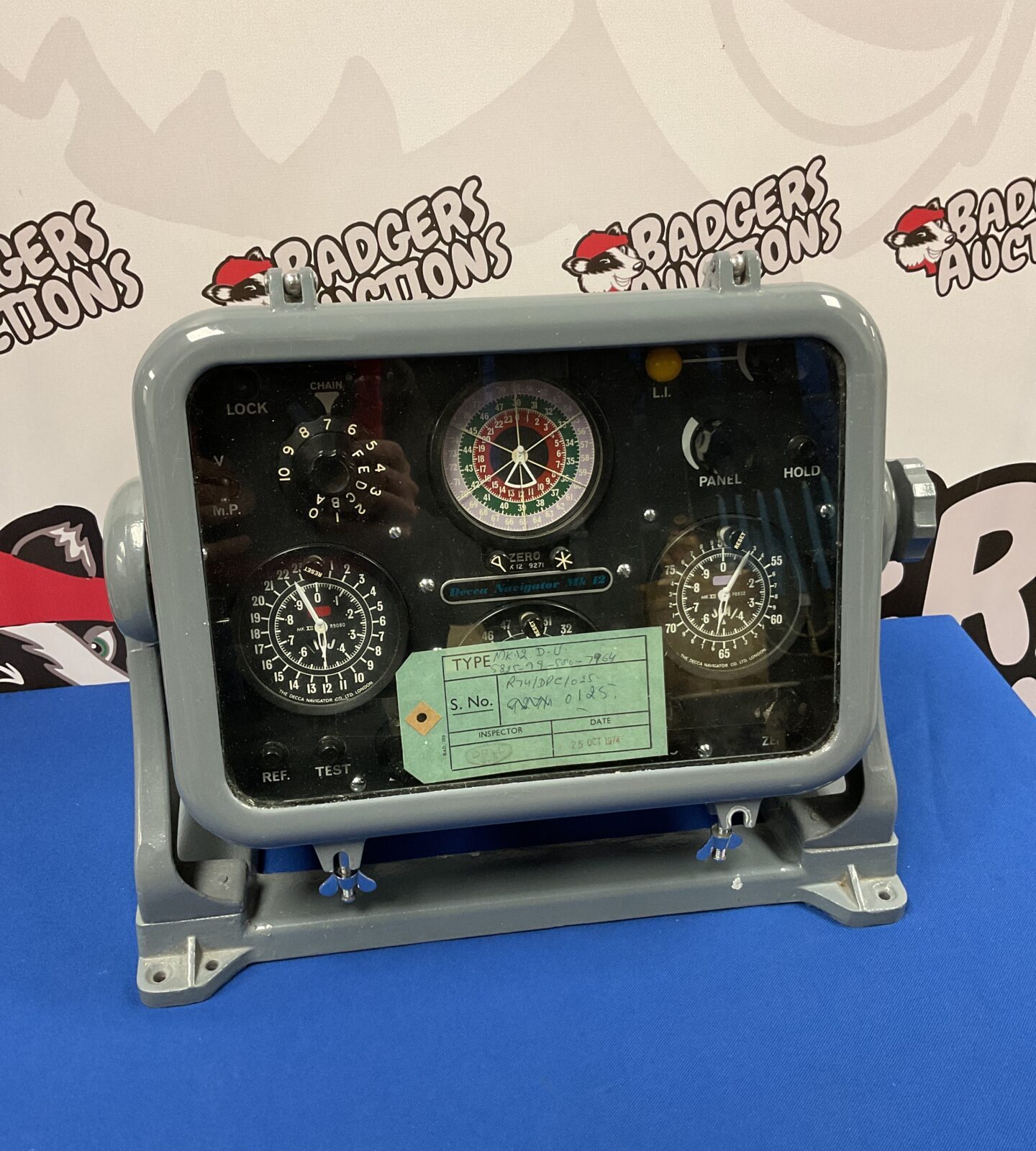 Decca navigator mk12 1970s battleship navigation unit – Badgers Auctions