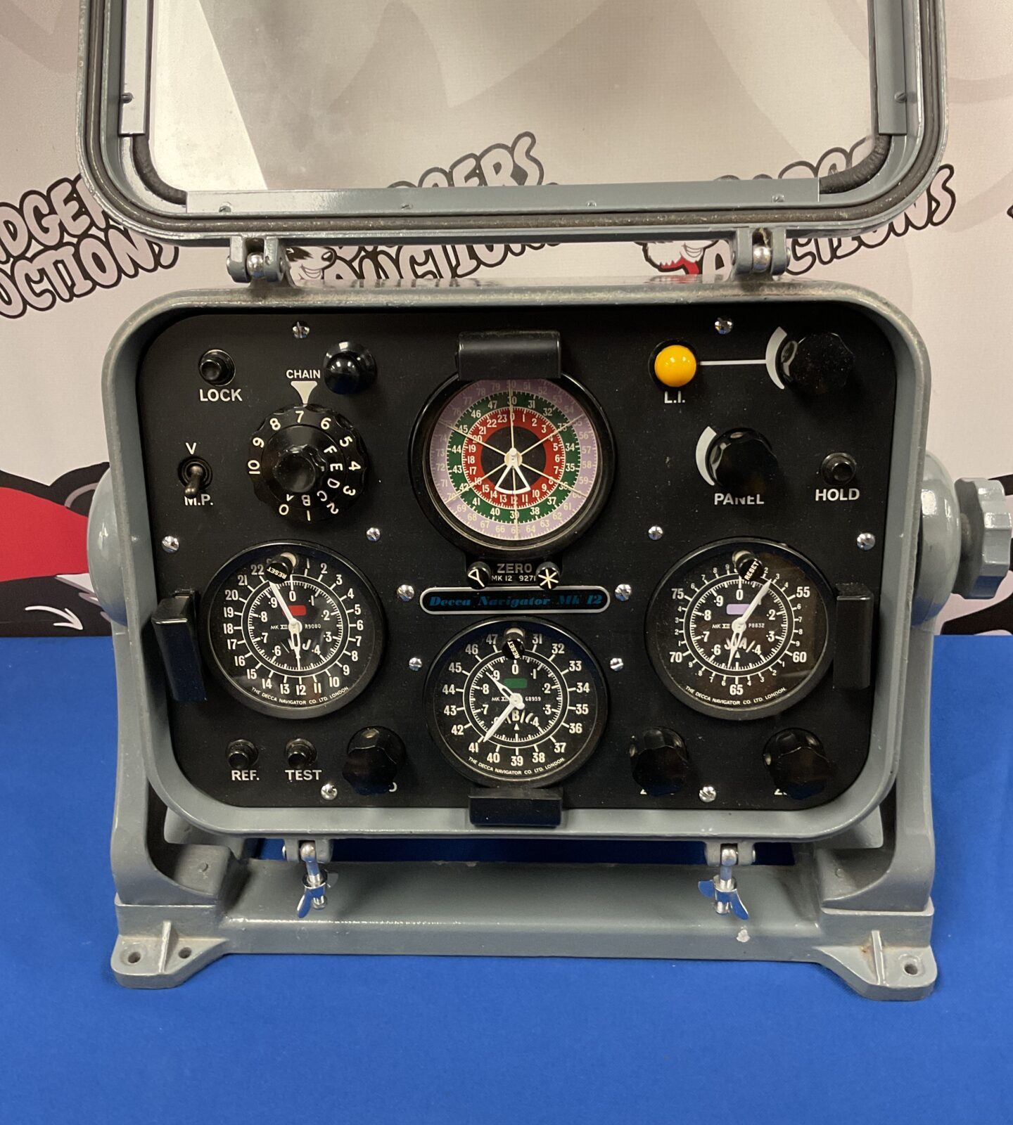 Decca navigator mk12 1970s battleship navigation unit – Badgers Auctions