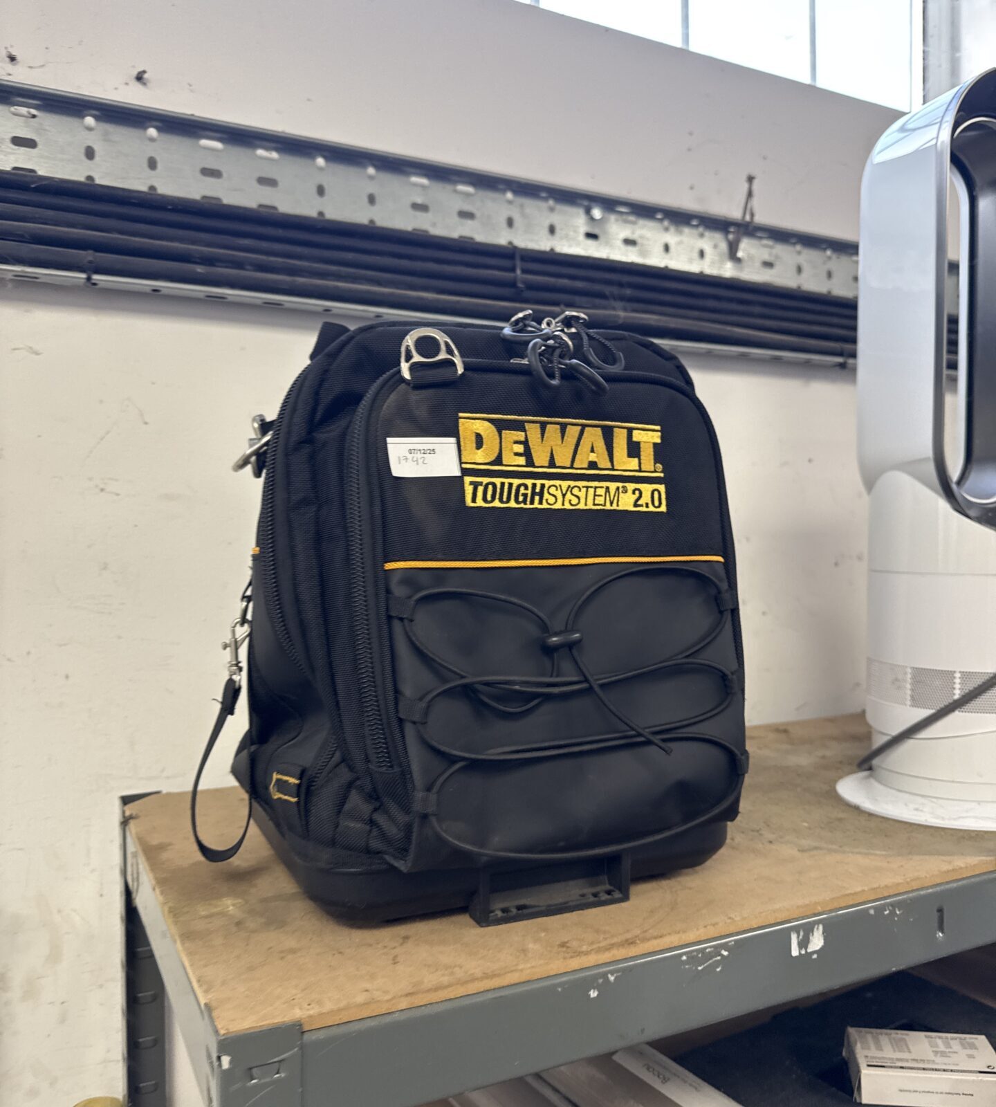 Dewalt toughsystem 2.0 tool carry bag – Badgers Auctions