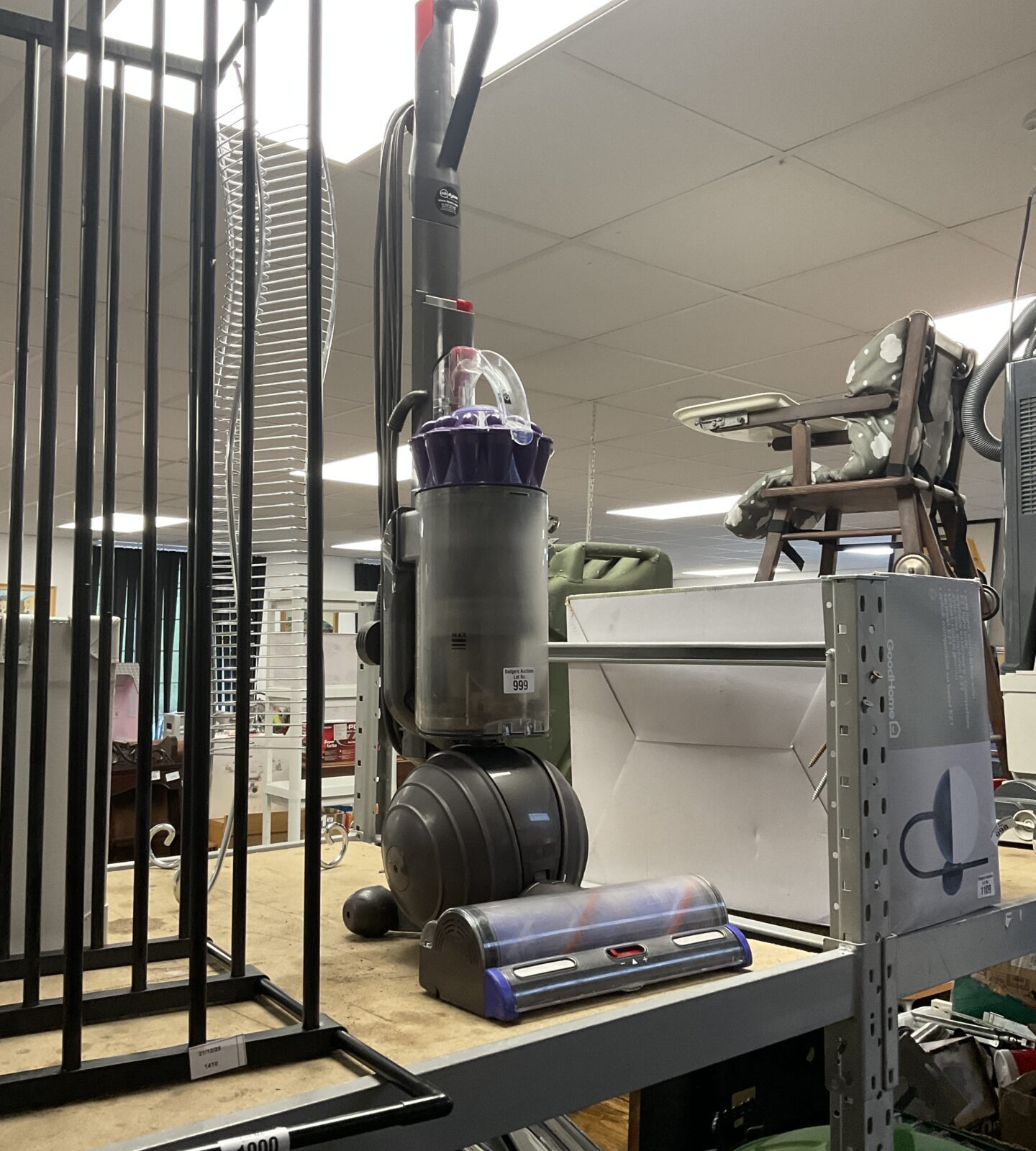 Dyson hoover – Badgers Auctions
