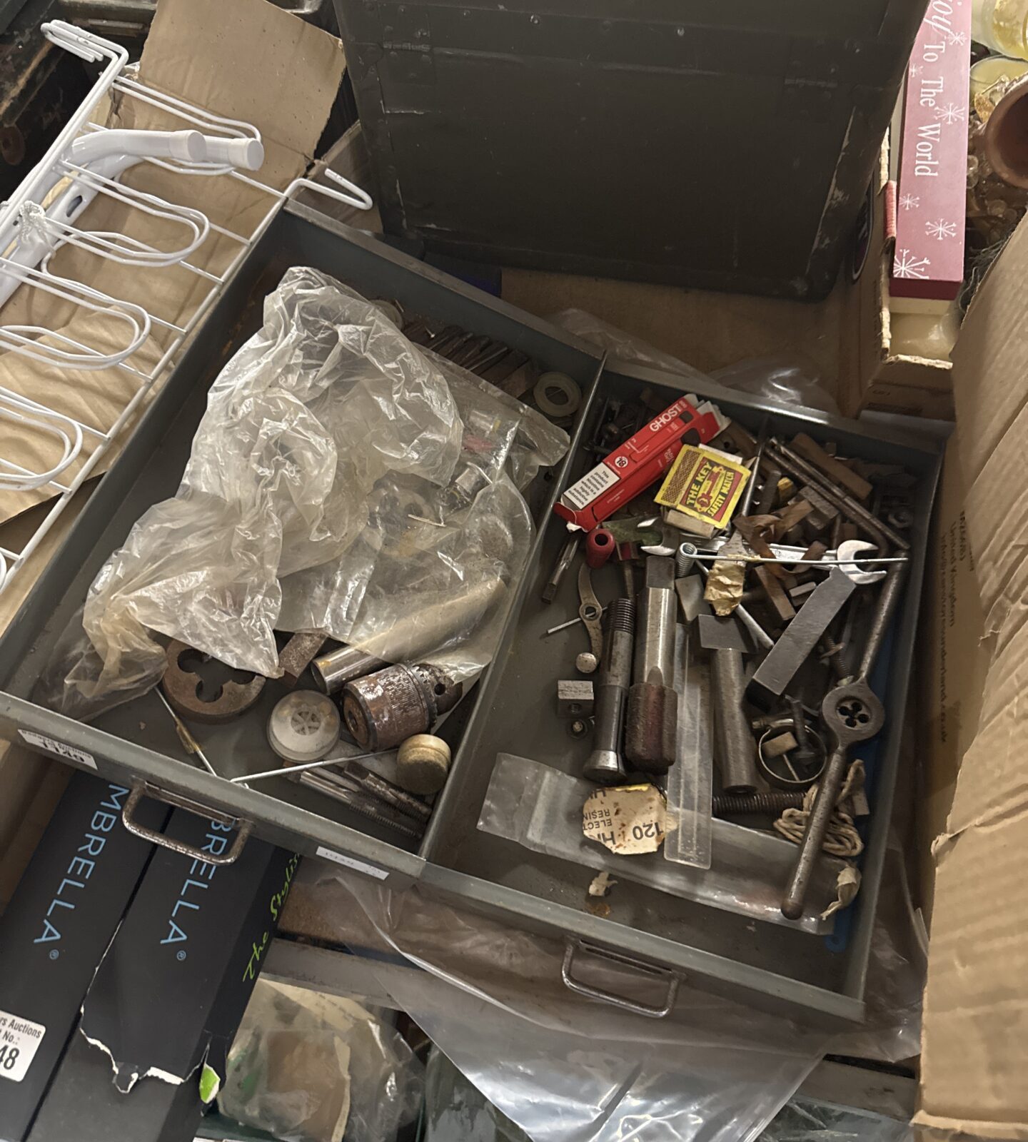 Two metal drawers with engineering tools contents – Badgers Auctions