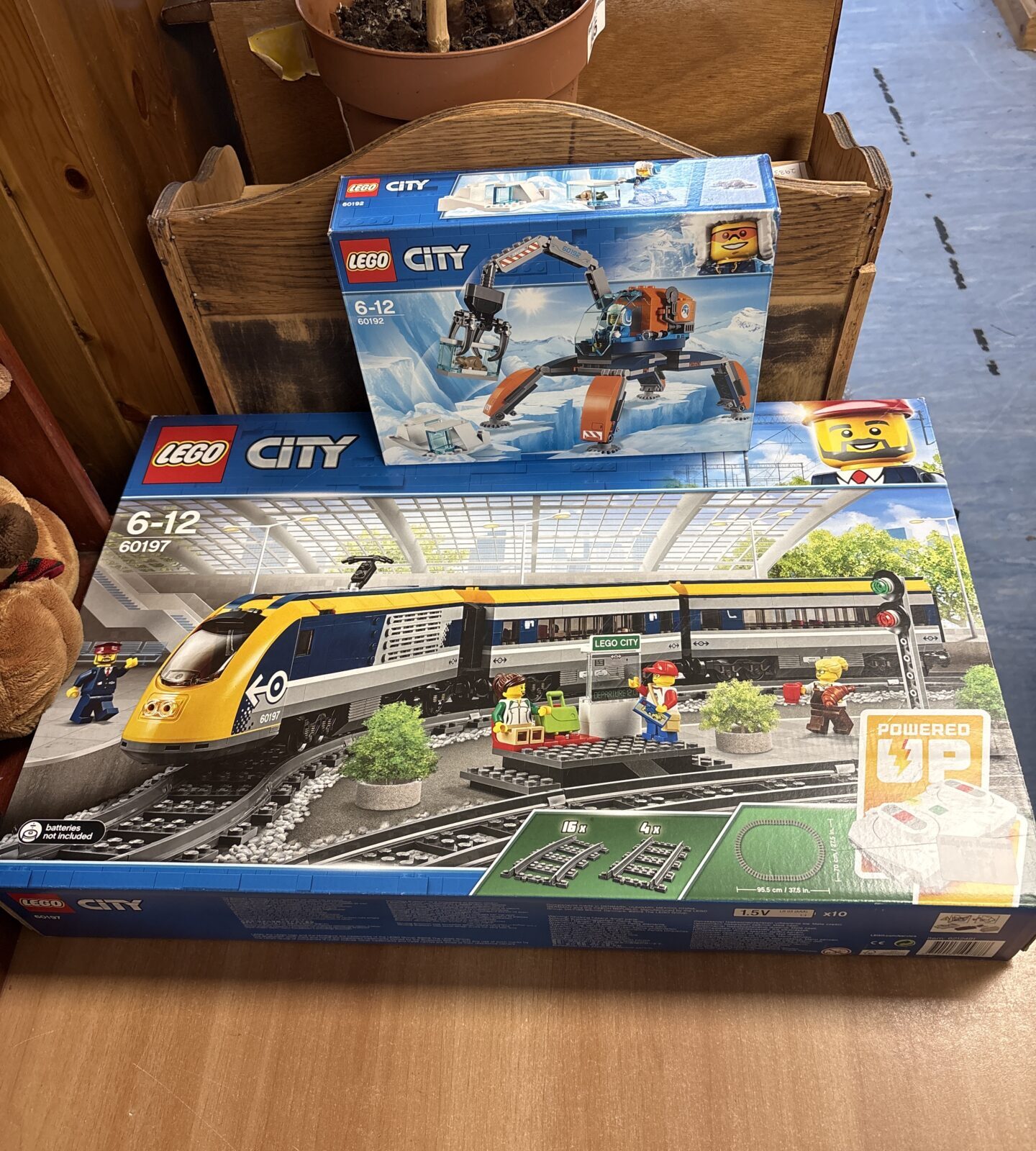Two Lego City Sets Inc 60192 And 60197 – Badgers Auctions