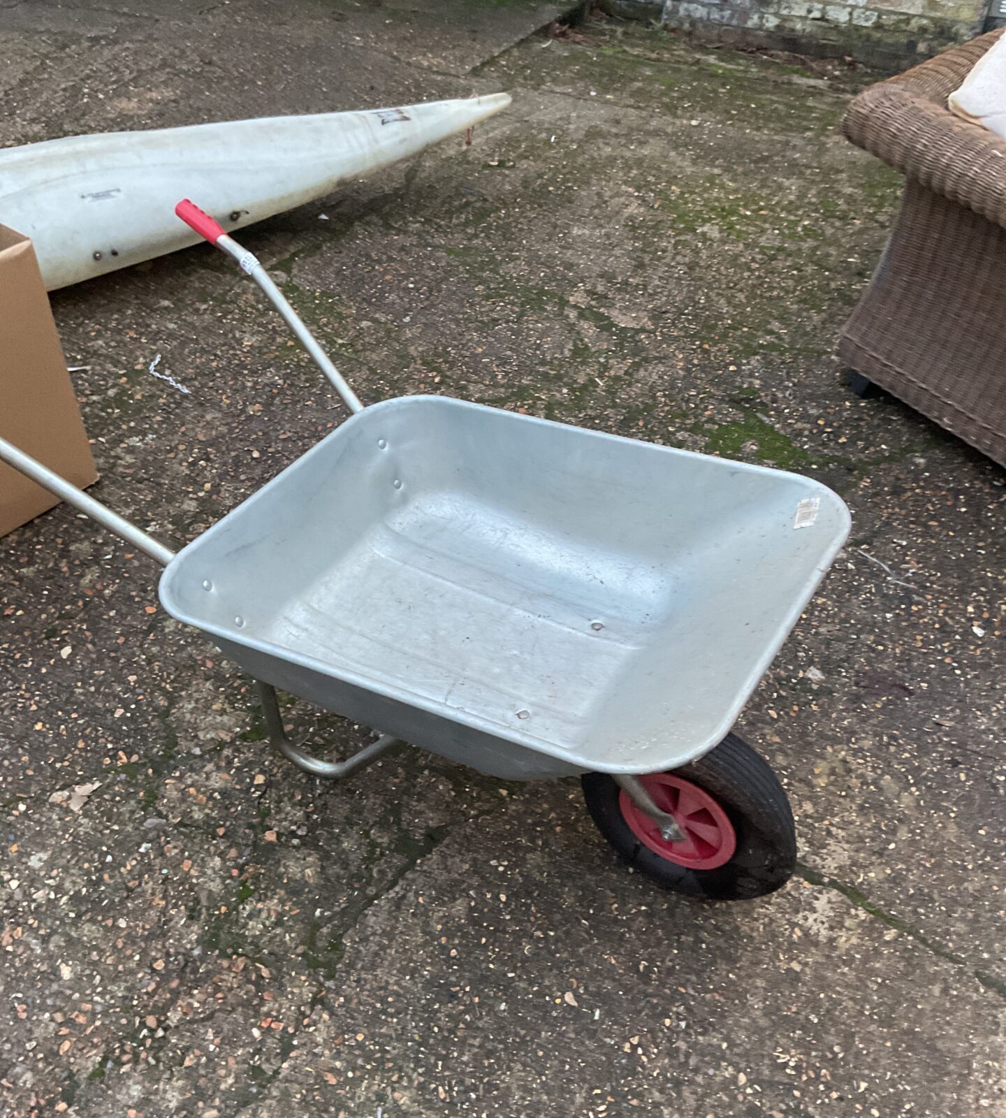 Wheelbarrow – Badgers Auctions