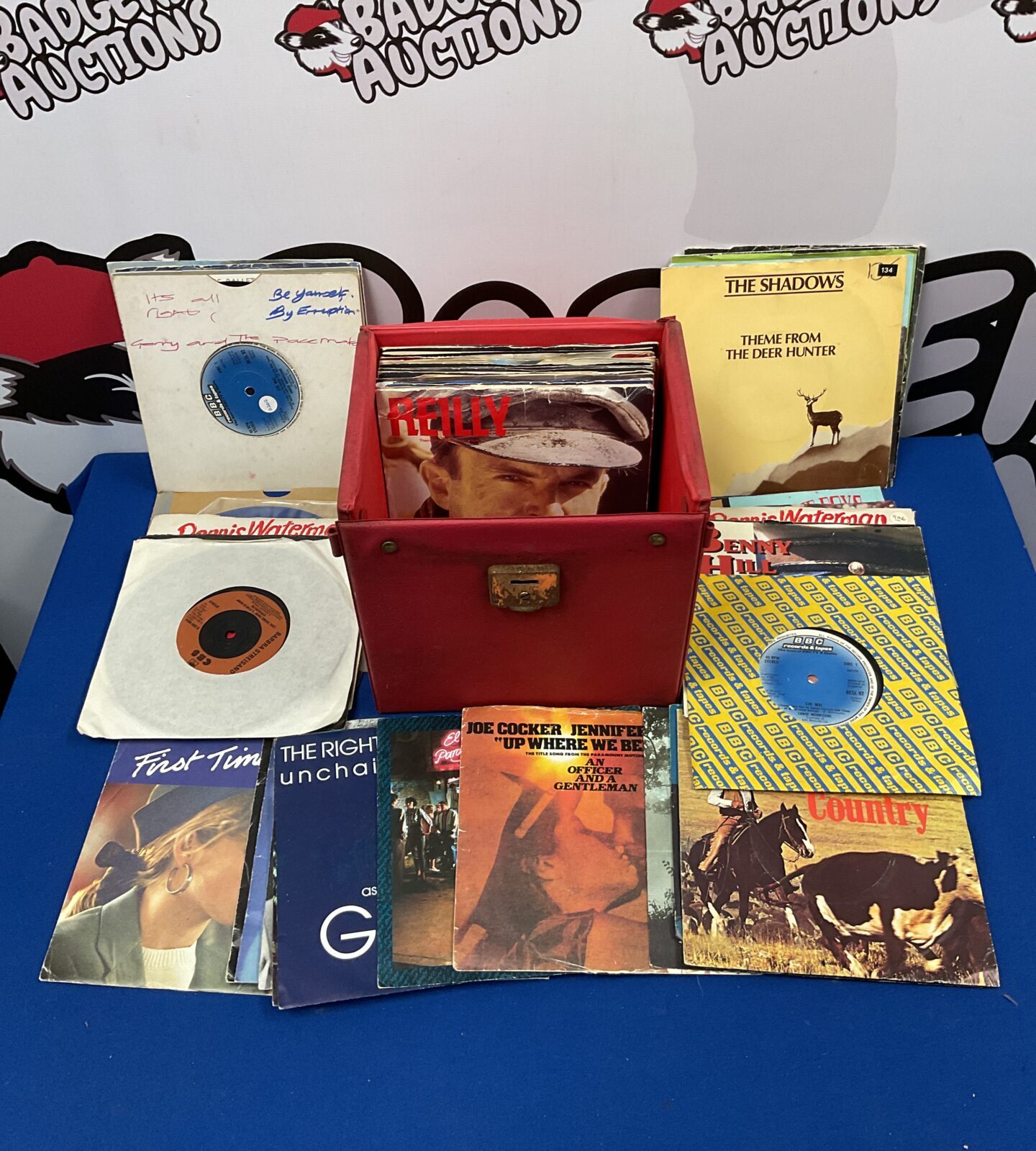 Collection of 7 inch movie soundtrack singles – Badgers Auctions
