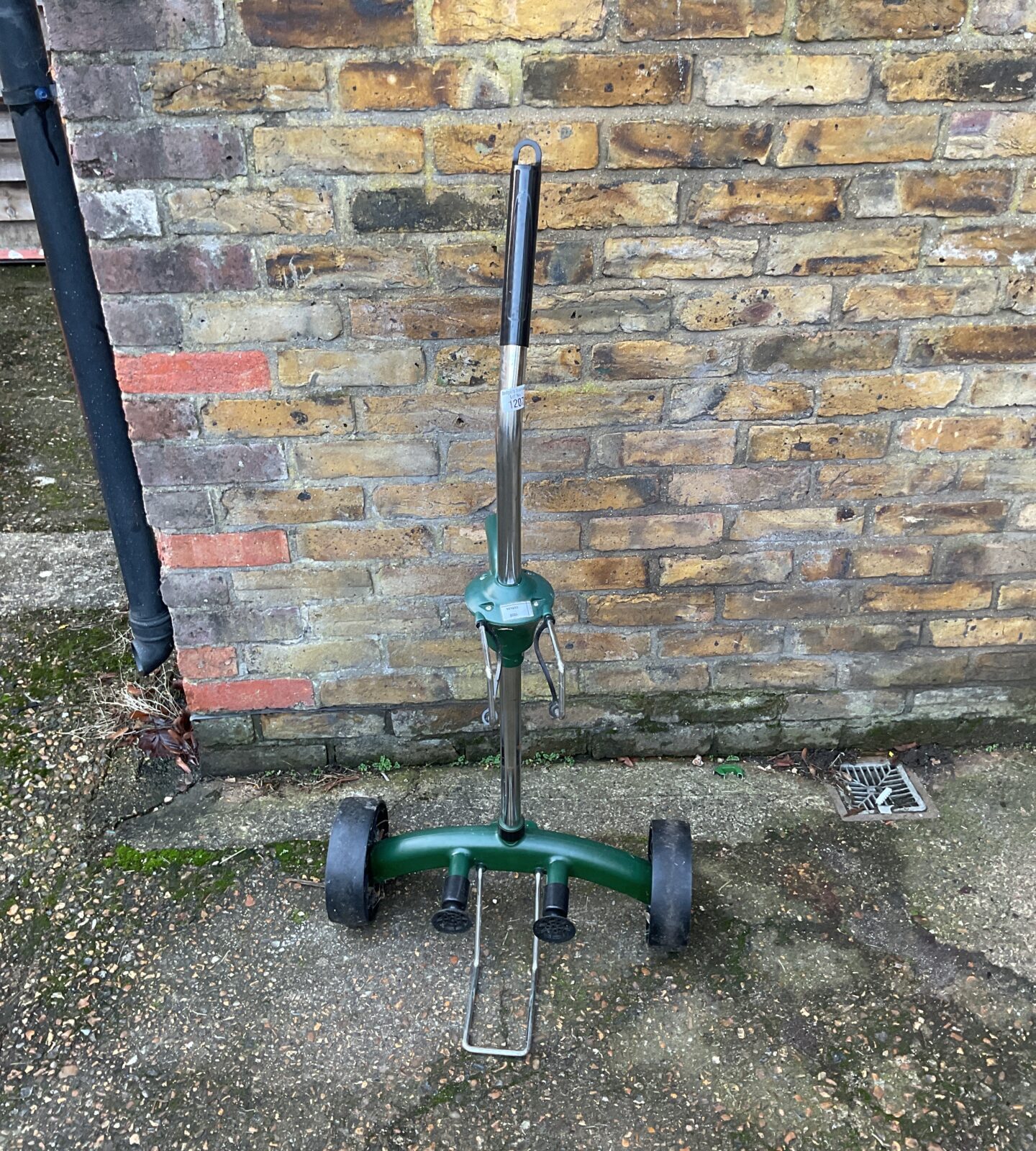 Plant pot trolly – Badgers Auctions