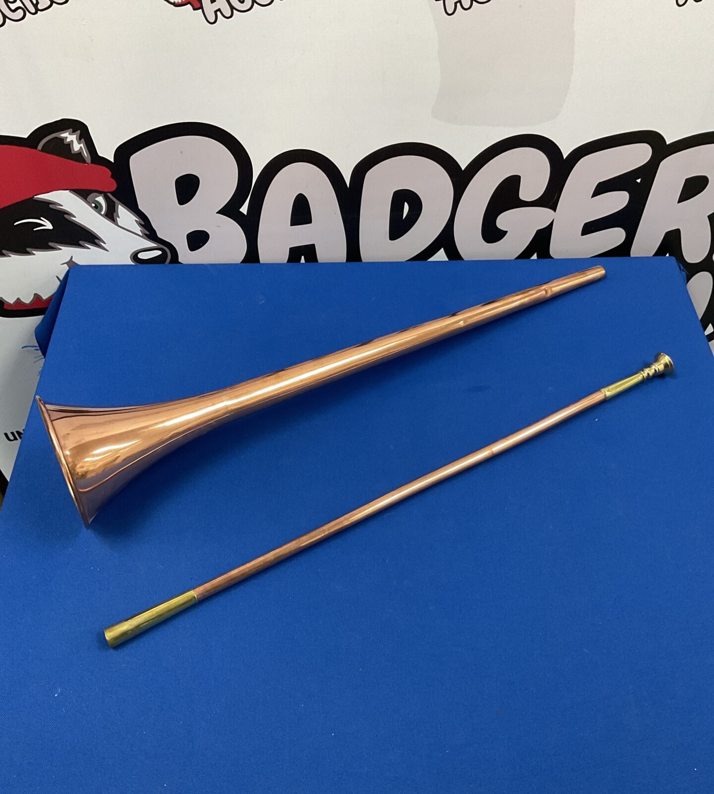 Vintage copper & brass 2 piece hunt horn – Badgers Auctions