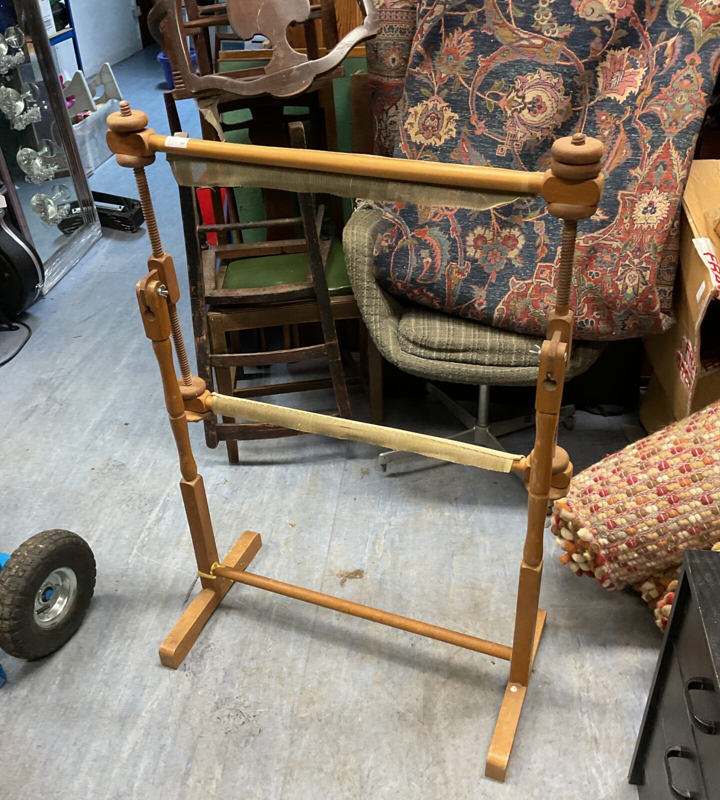 Vintage wooden tapestry stretcher frame – Badgers Auctions